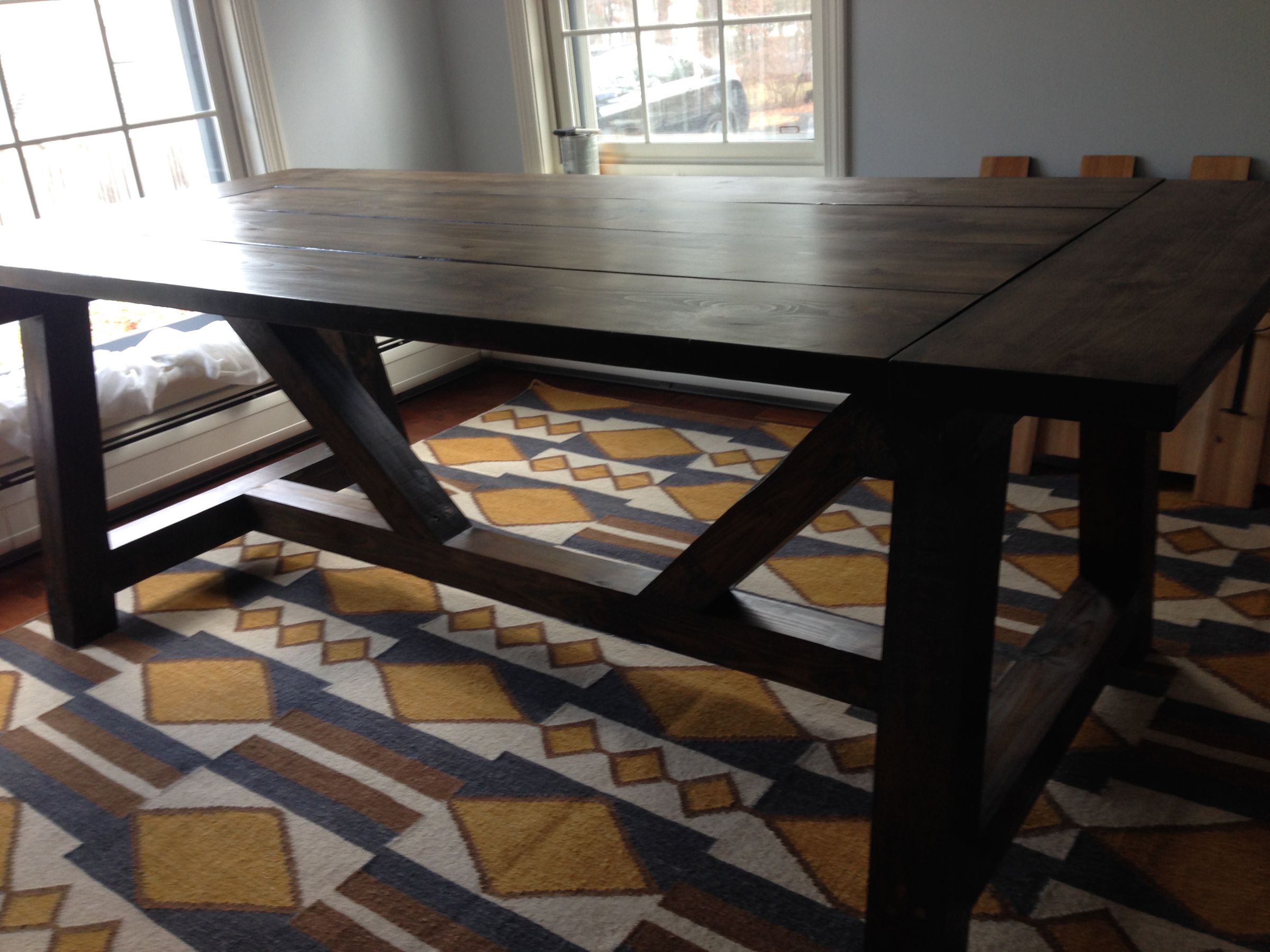 Rustic Farmhouse Style Dining Table : 4 Steps - Instructables