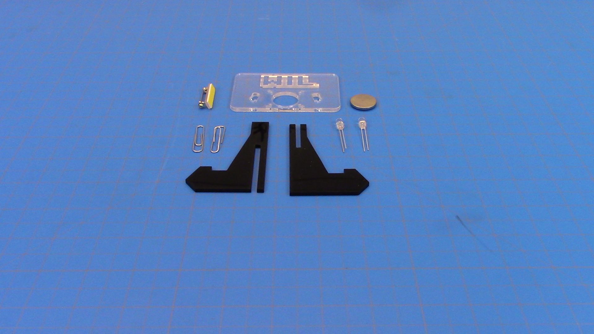 Light Up LED Place Card/Name Tag : 4 Steps (with Pictures) - Instructables