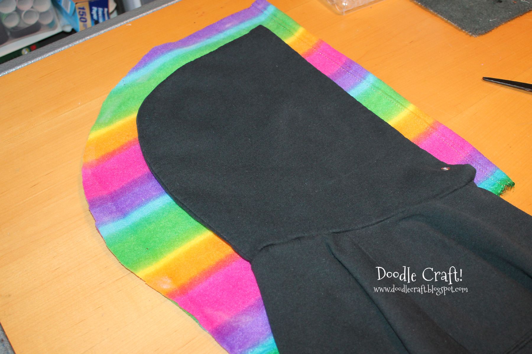 Gorgeous and Warm: Hooded Capes & Cloaks! : 8 Steps (with Pictures ...