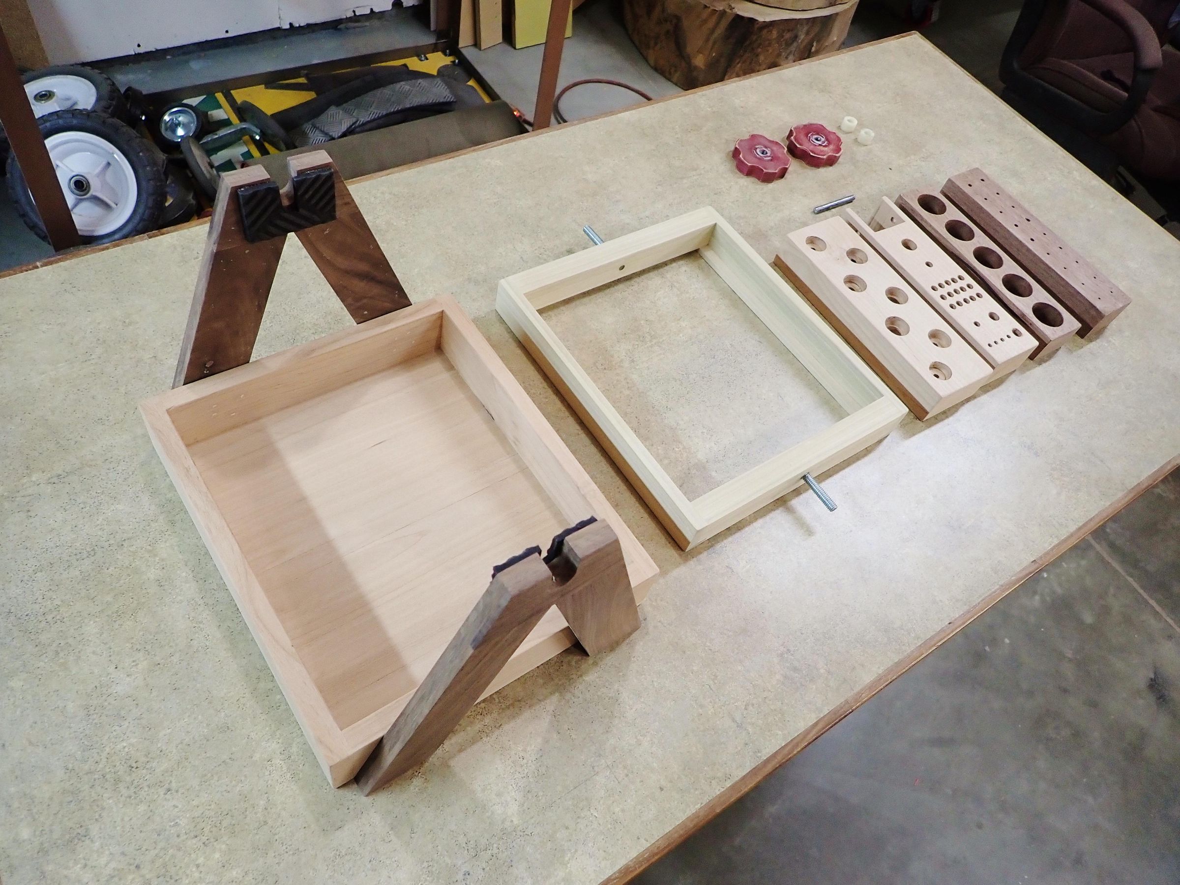 Make a Custom Tilt-Top Tool Caddy : 12 Steps (with Pictures ...