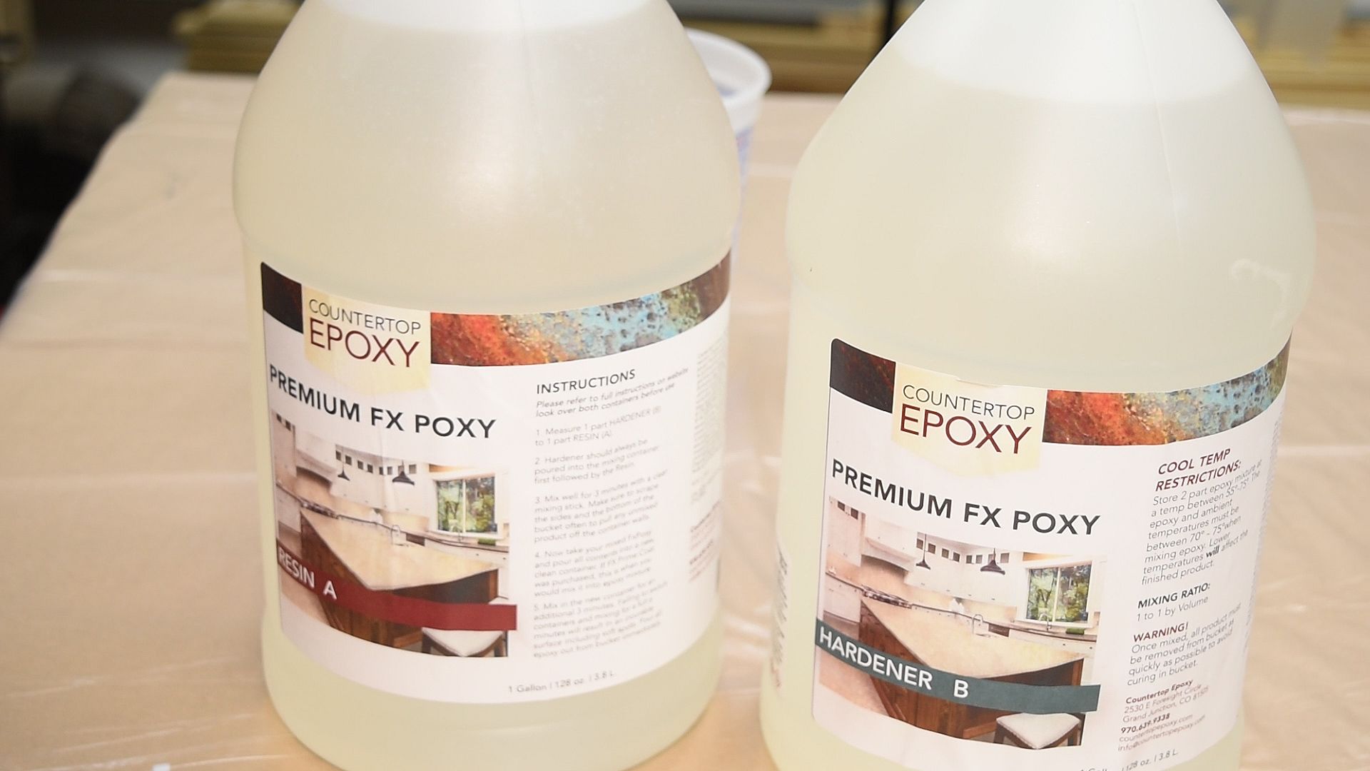 How to Make an Epoxy Resin Tabletop : 8 Steps (with Pictures ...