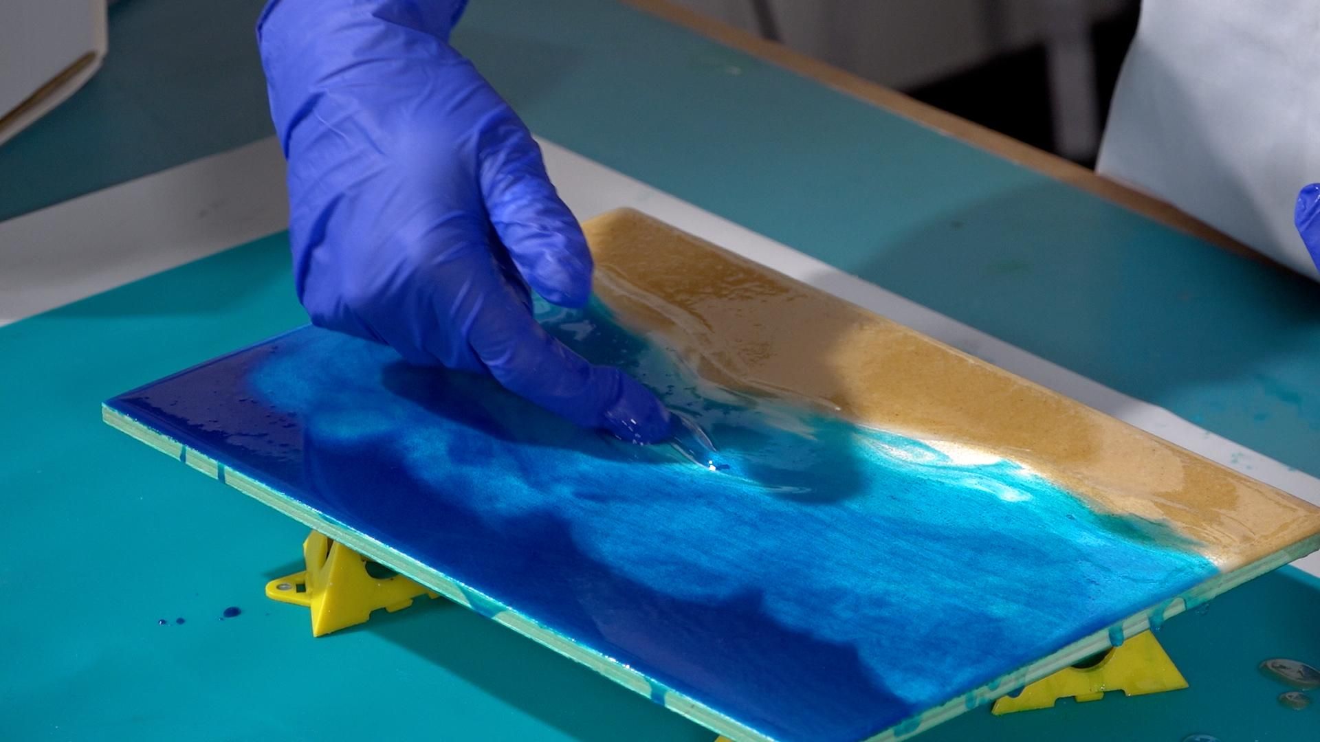 How to Create Two Pieces of Ocean Inspired Resin Art Work! : 8 Steps ...