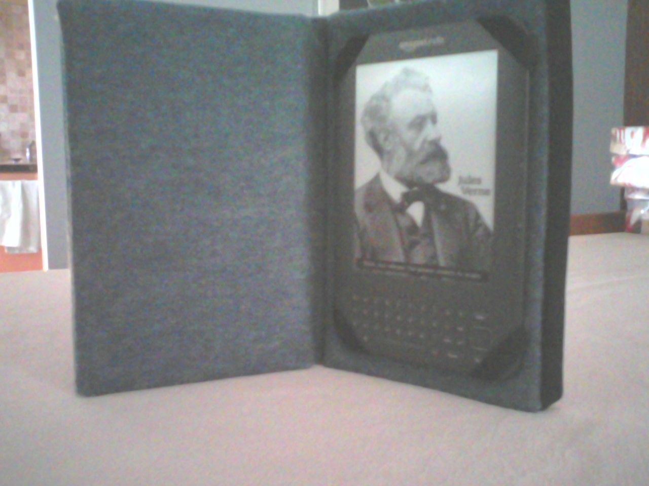 DIY Kindle Cover : 5 Steps - Instructables