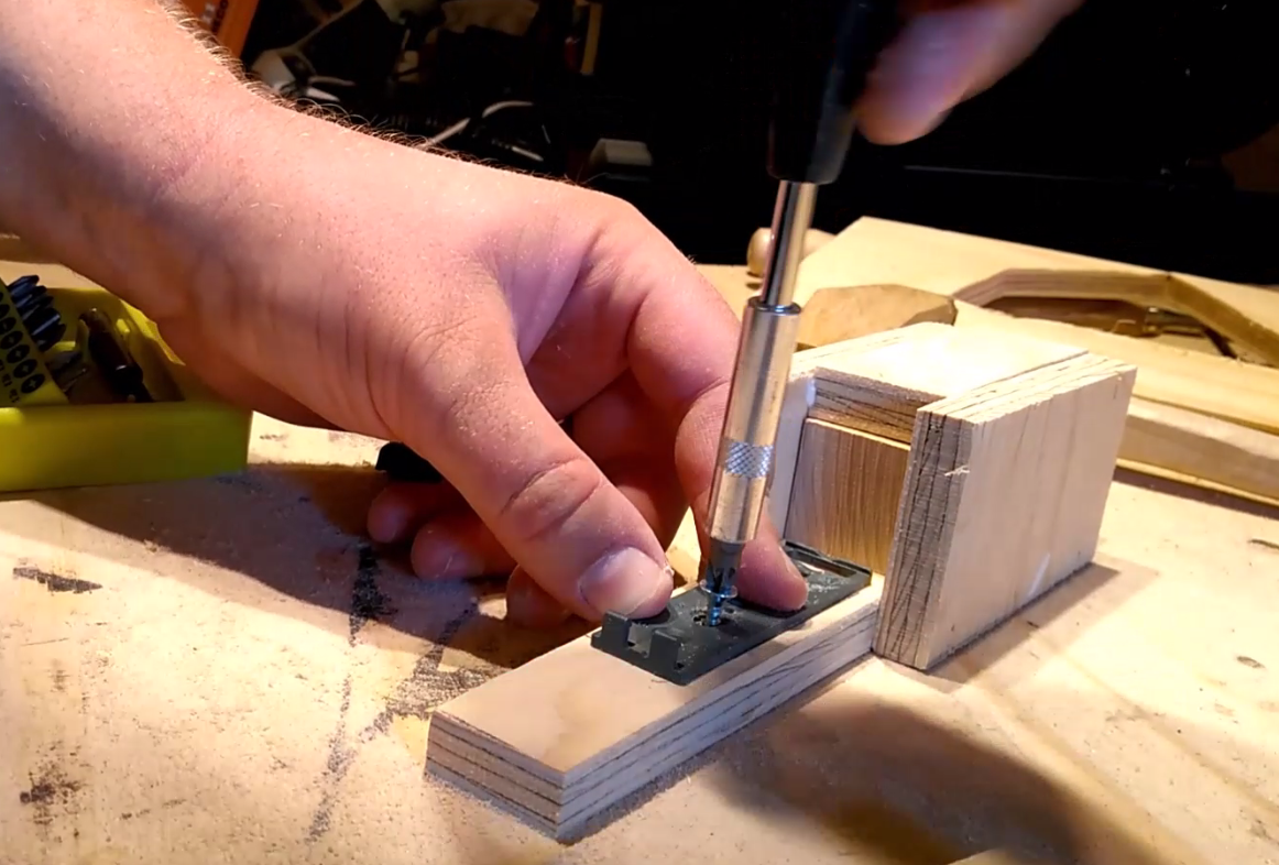 Pop Up Bench Dogs : 6 Steps (with Pictures) - Instructables