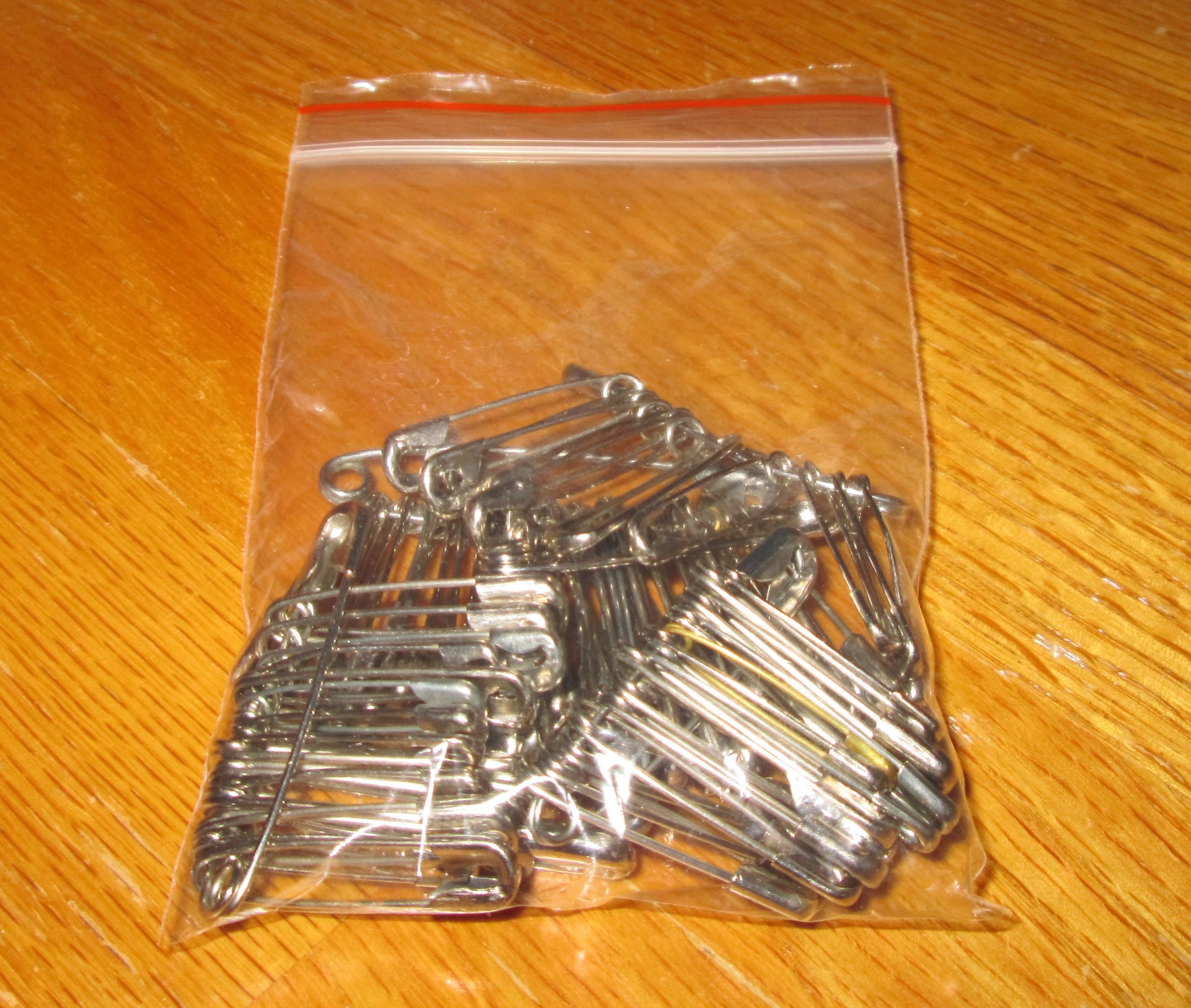 Super Easy Way to Organize Safety Pins!! - Instructables