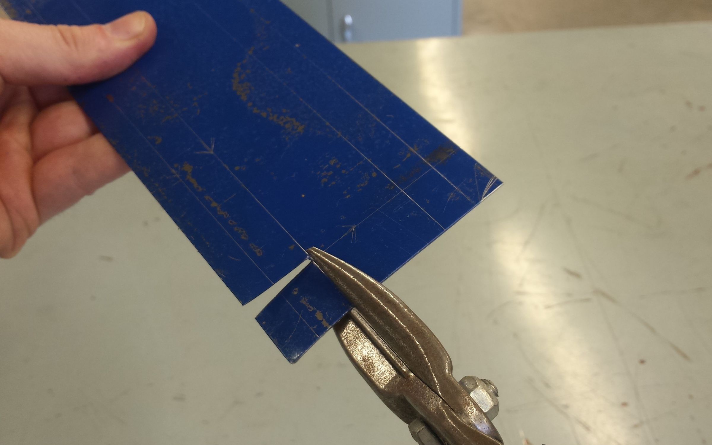 Sheet Metal Tool Tray : 13 Steps (with Pictures) - Instructables