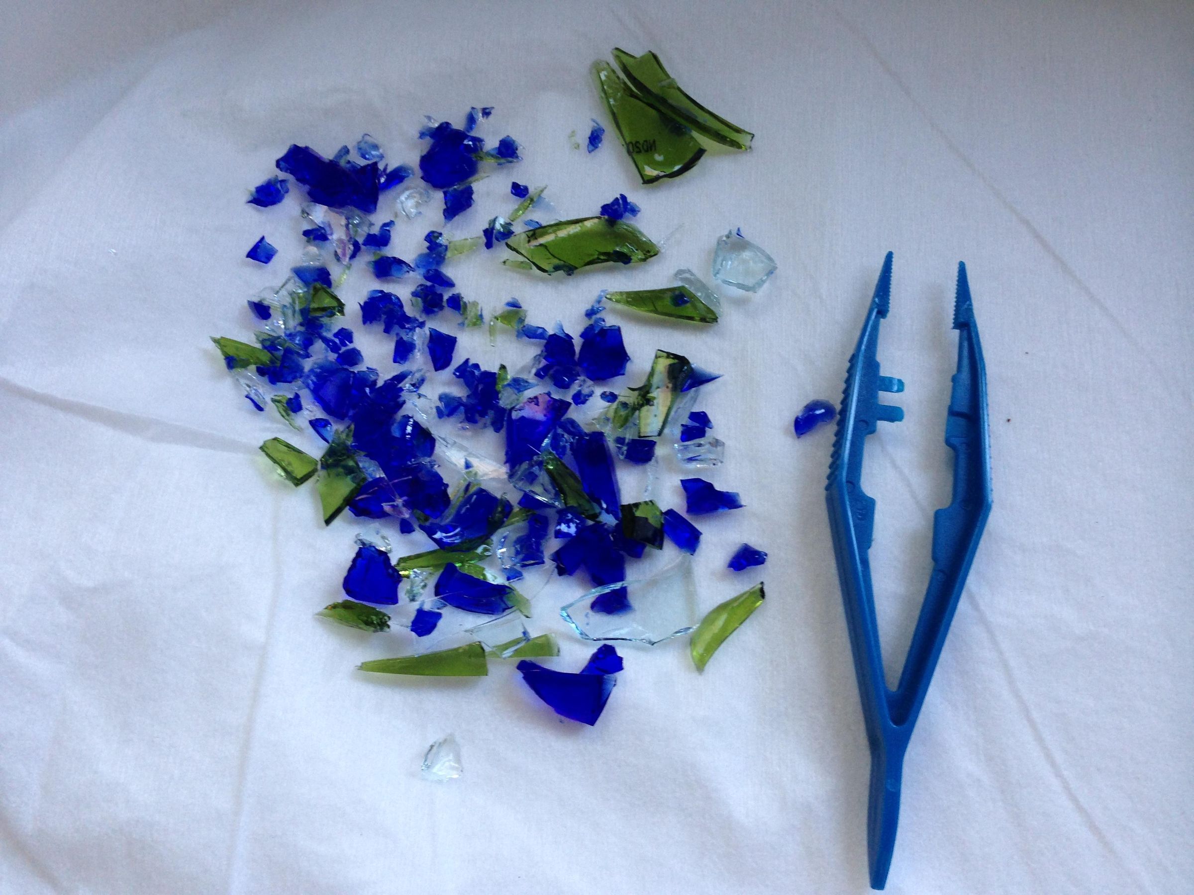 Broken Glass Sun-Catcher Ornament : 6 Steps - Instructables