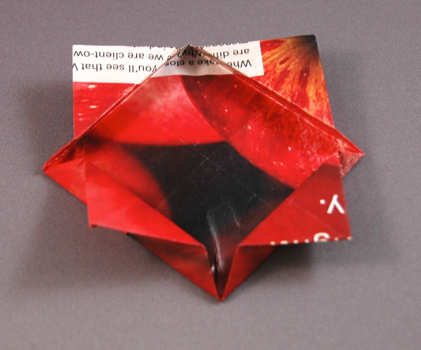 No-Cost Magazine Gift Wrap, Origami Box & Bow : 5 Steps (with Pictures ...