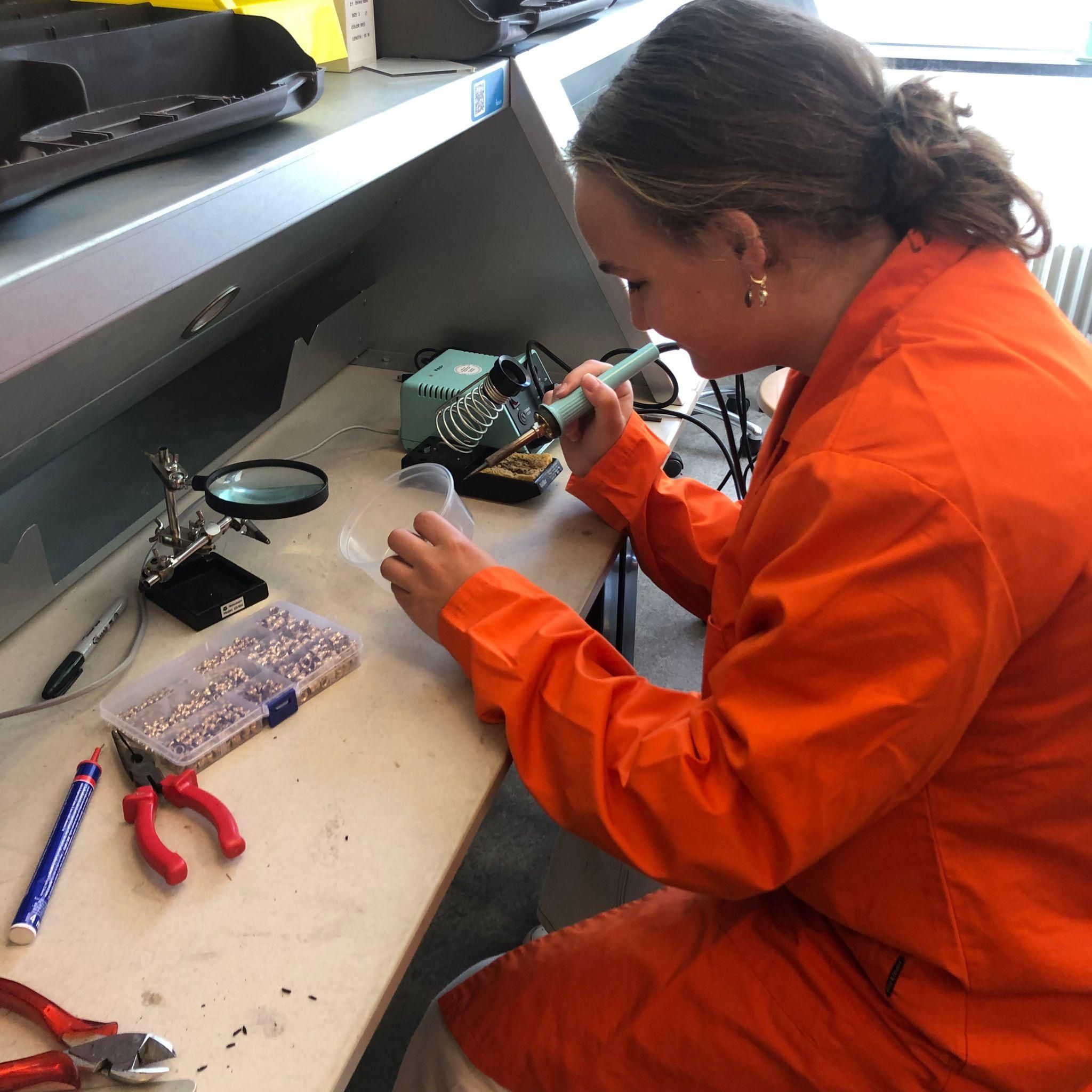 Zonneboiler DEF Groep 35 : 6 Steps - Instructables