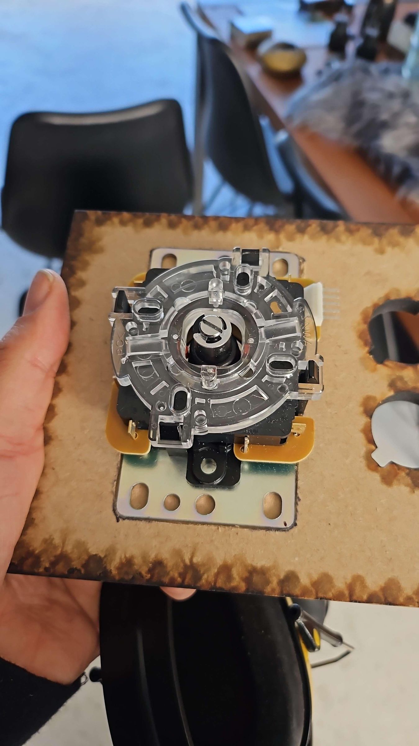 Sony PVM Mini Cute! Arduino and Laptop Powered Arcade Cabinet With ...