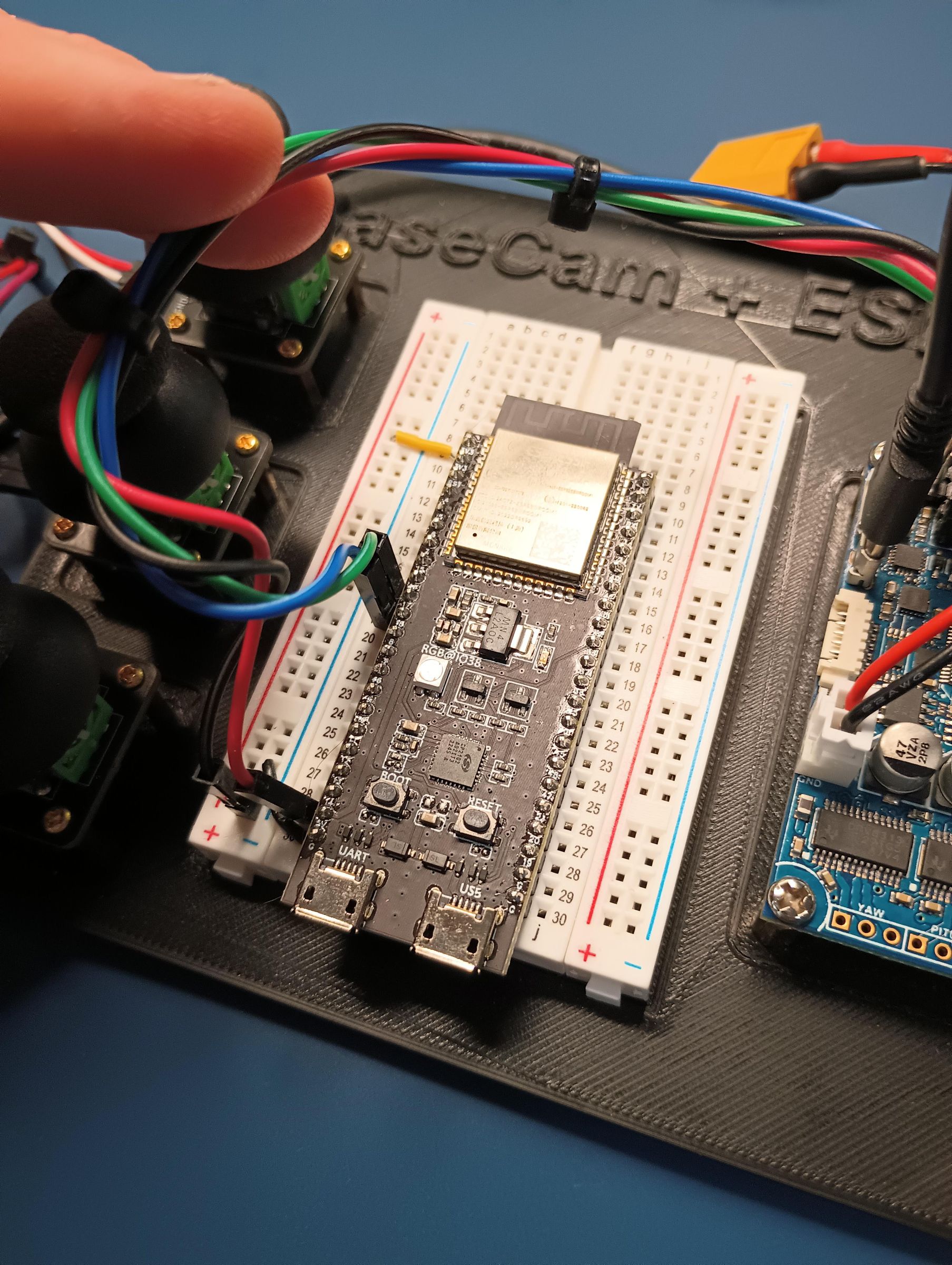 ESP32 + BaseCam Bluetooth Gimbal Control : 12 Steps (with Pictures) - Instructables