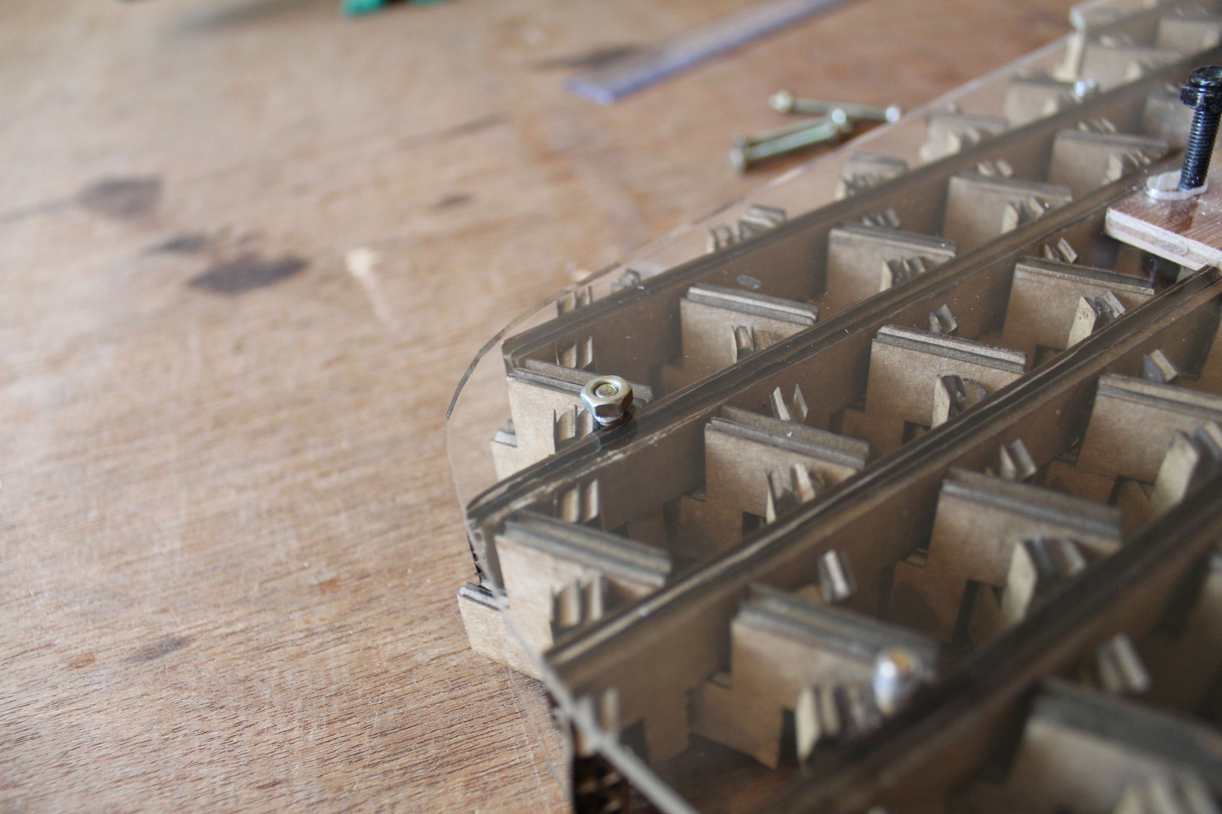 Quarter Iso-grid Cardboard Longboard : 15 Steps (with Pictures ...