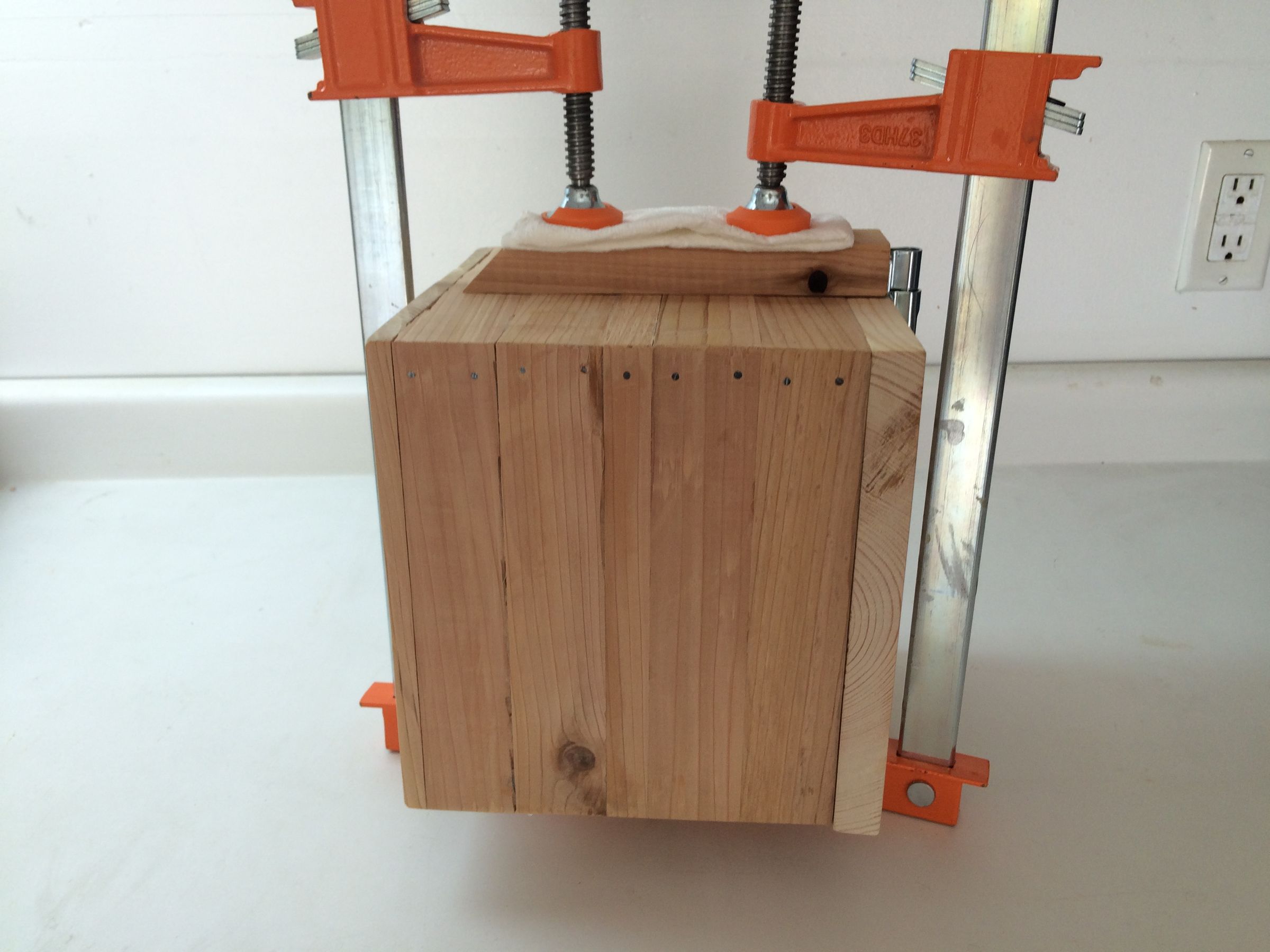 Simple and Durable Hydroxy Gas Generator : 7 Steps (with Pictures ...