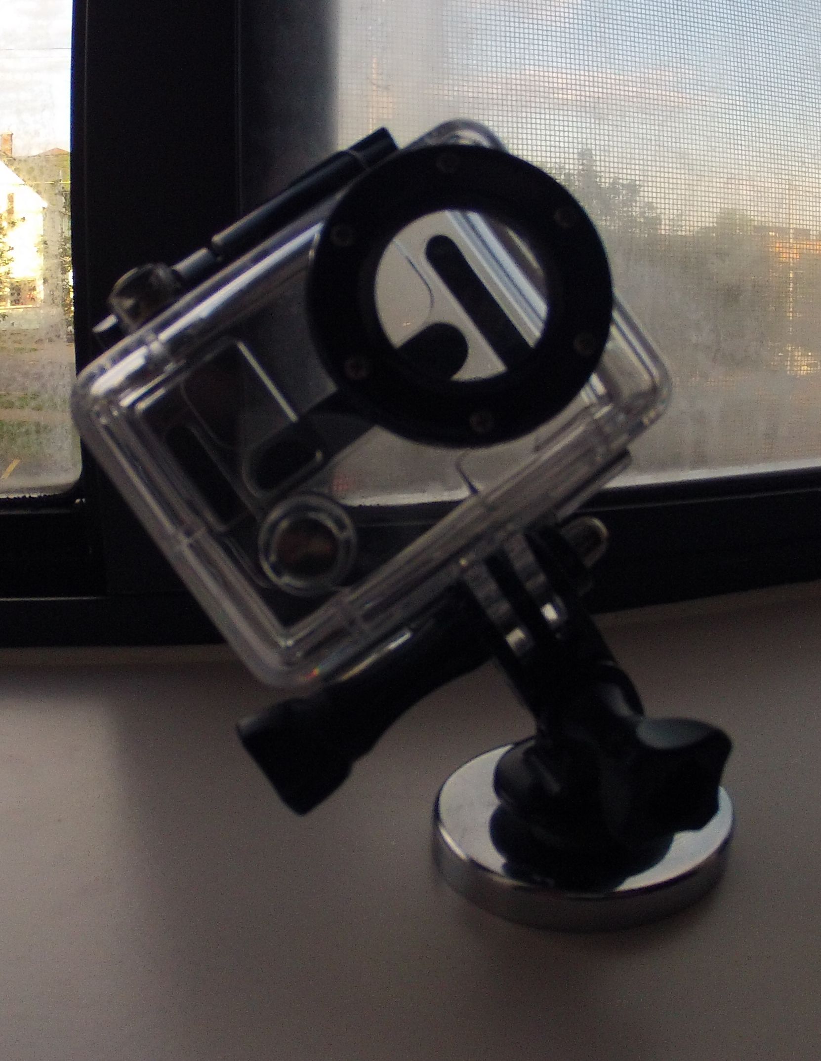 GoPro Vehicle Mounts: the Magnet Mount : 5 Steps (with Pictures ...
