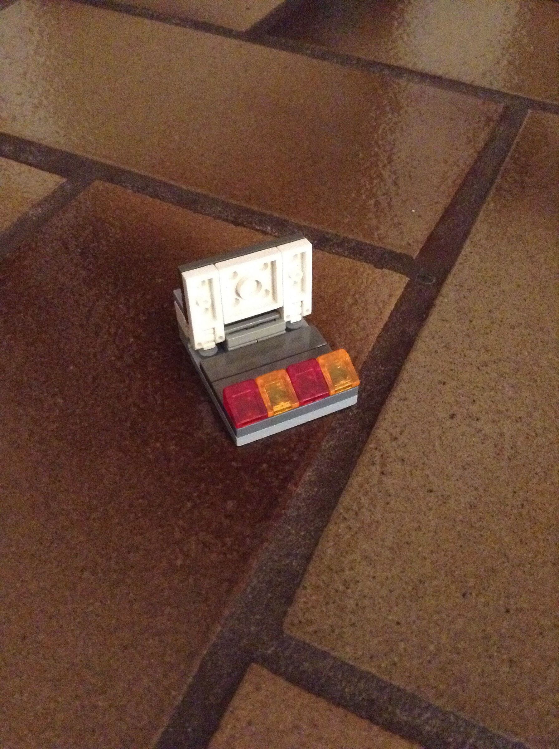 Lego IPhone/iPod Stand : 20 Steps - Instructables