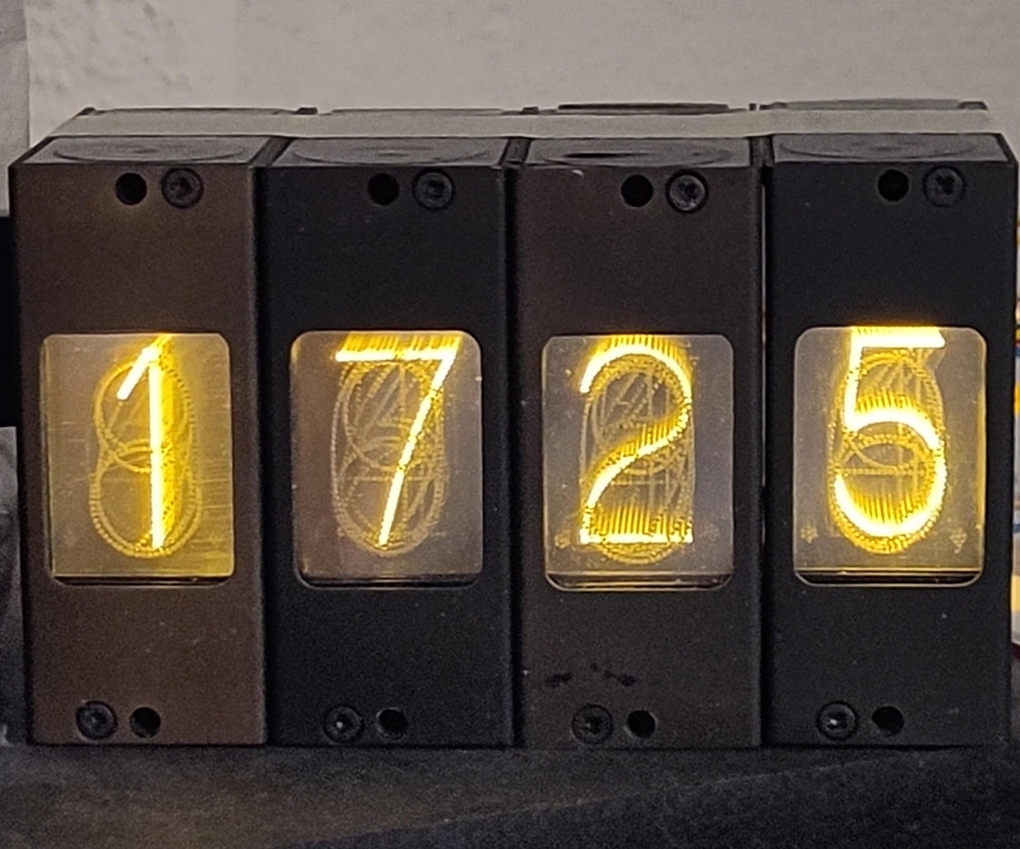 Light Pipe Display for a Digital Clock : 4 Steps - Instructables