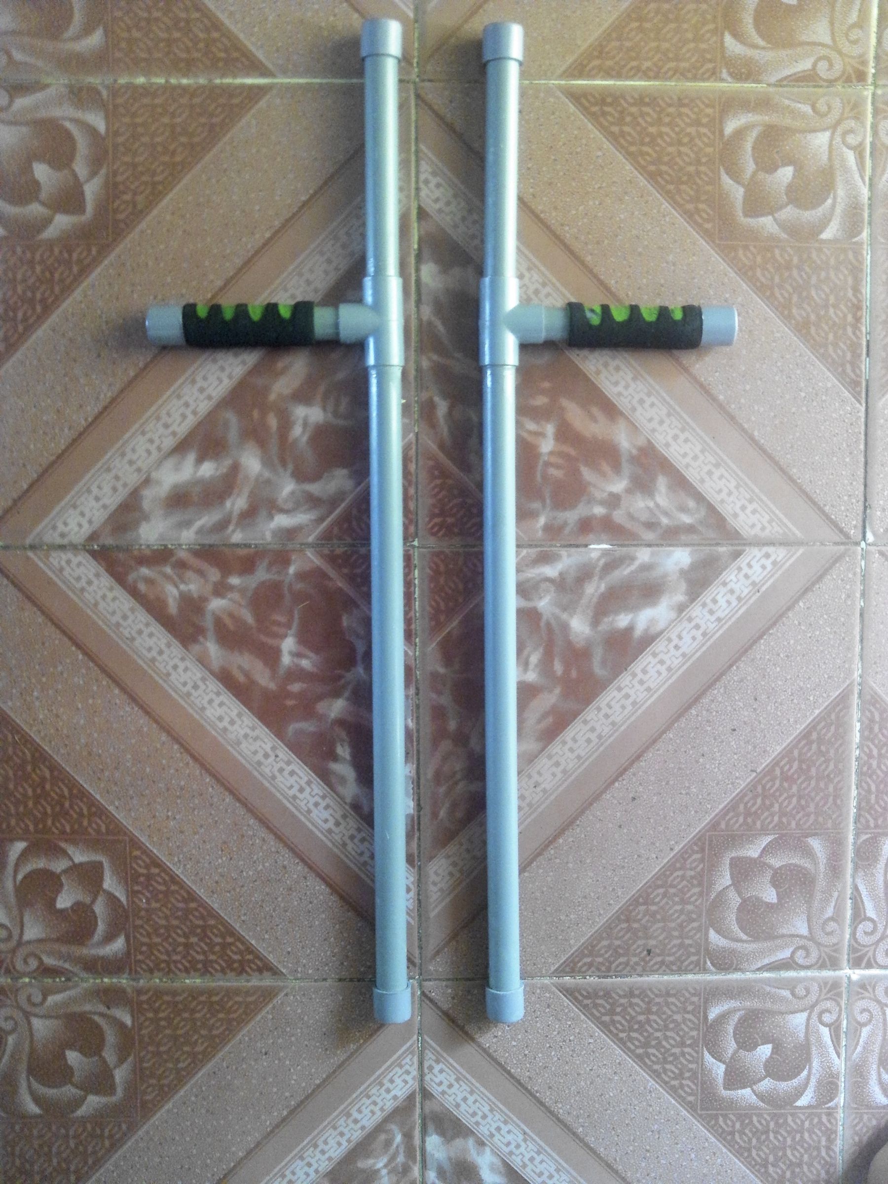 DIY Tonfa From PVC Pipe : 3 Steps - Instructables