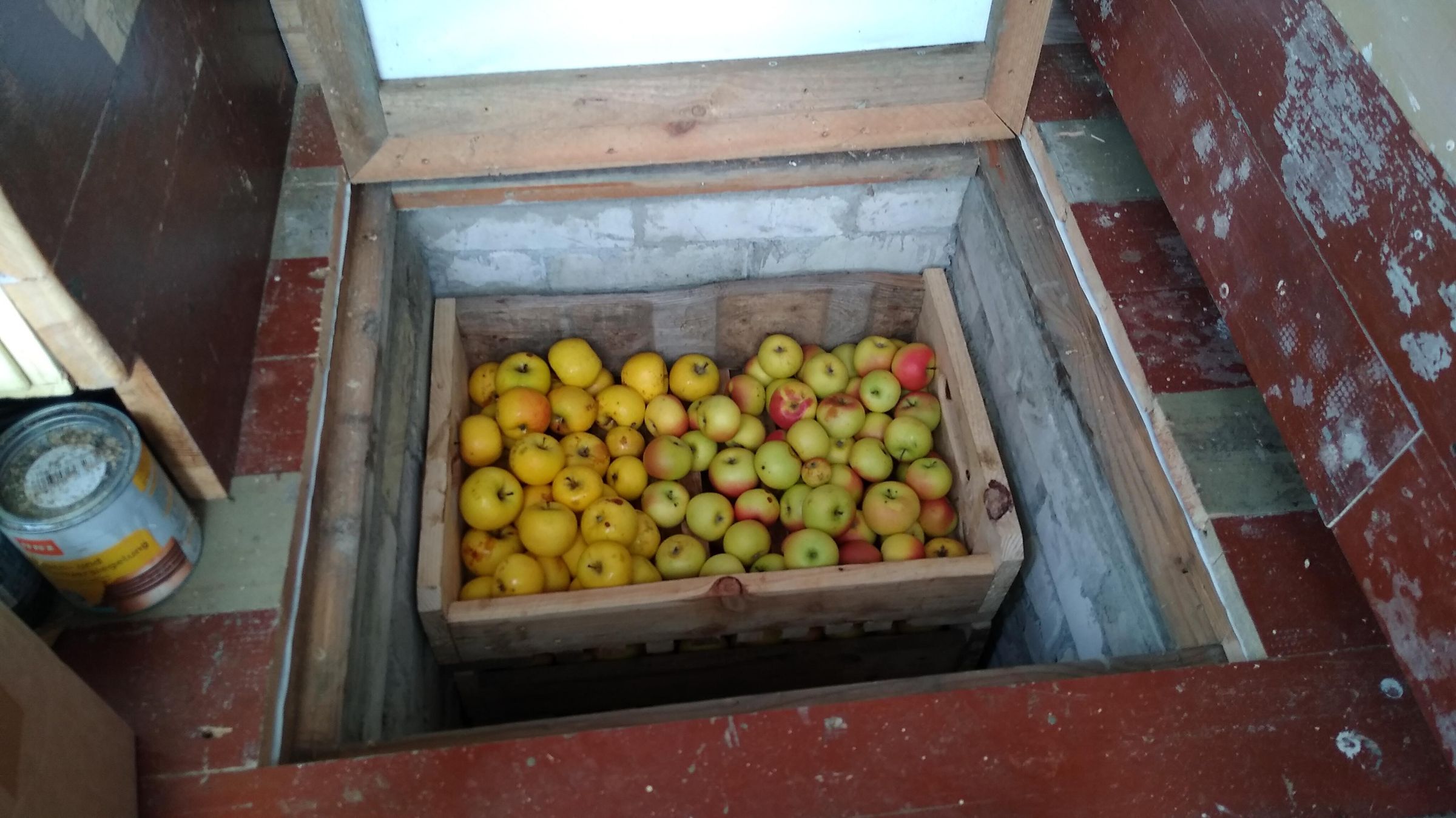Stackable (Apple) Crates From Used Pallet Wood : 7 Steps (with Pictures ...