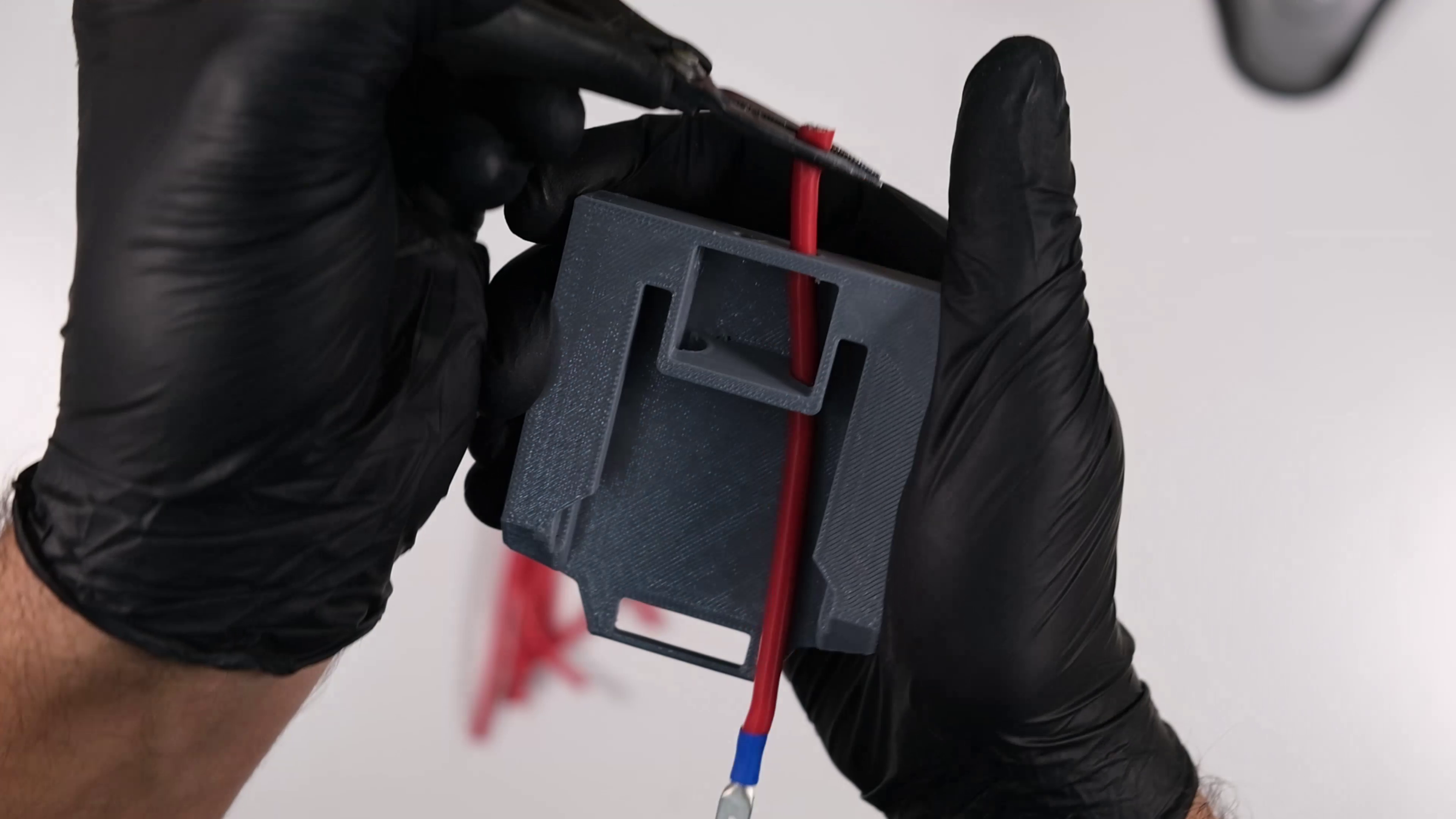 DIY Power Adapter for Parkside 20V Batteries : 4 Steps (with Pictures ...
