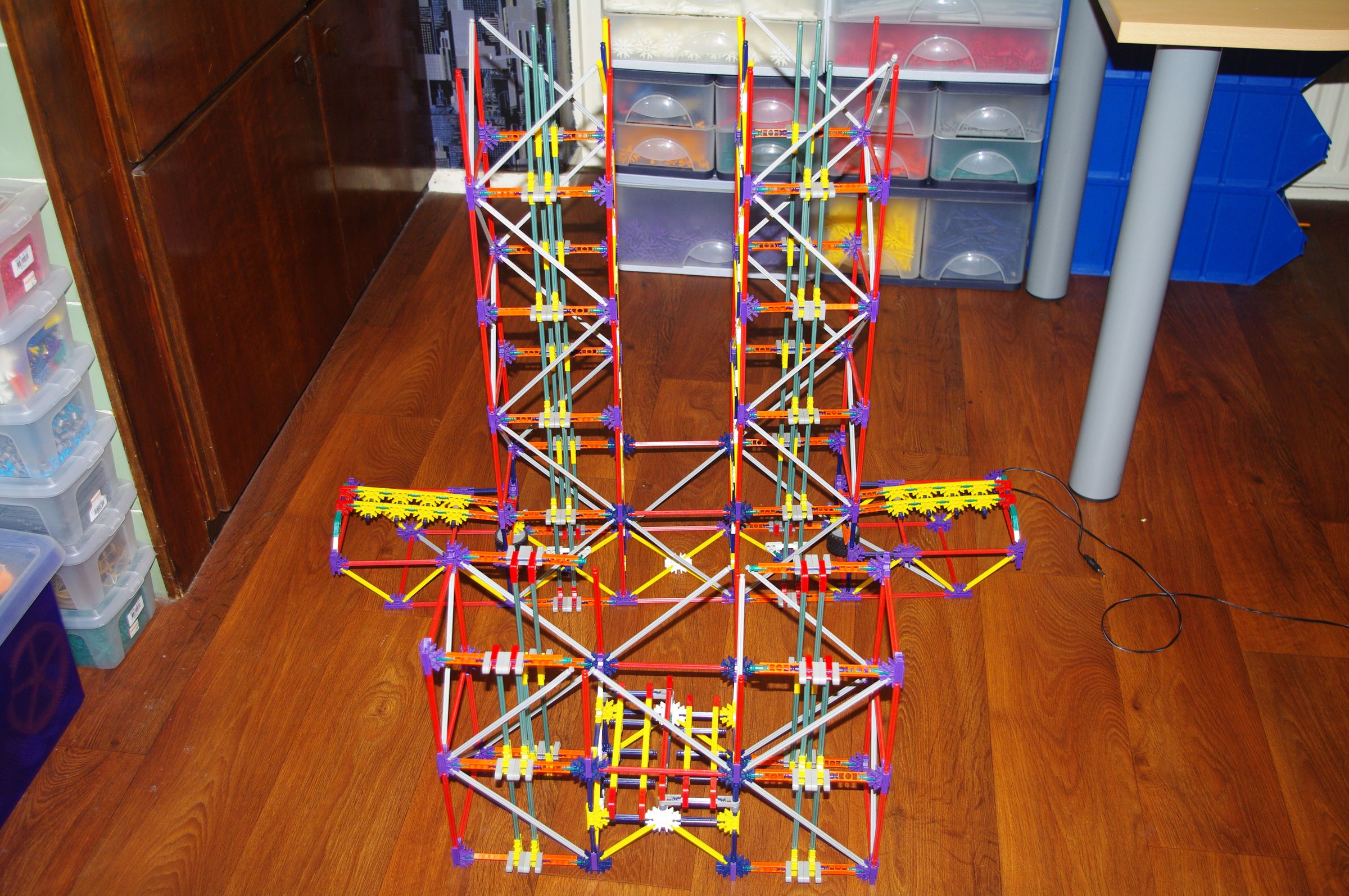 Double Chain Elevator Lift, a K'nex Ball Machine Lift : 6 Steps ...