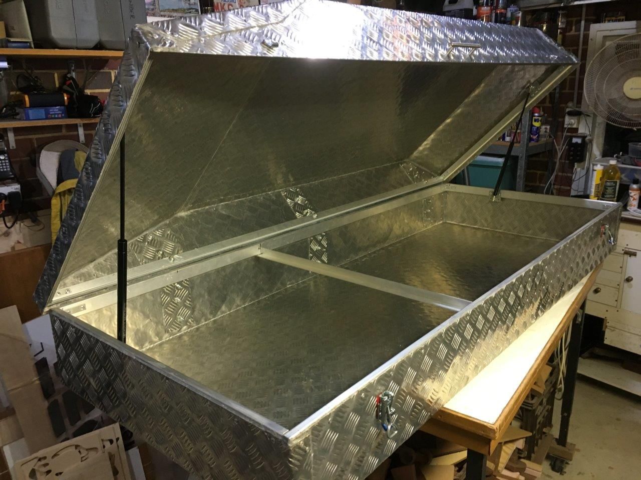 Bending Large Aluminium Sheet Without a Brake / Building a Car Roof ...