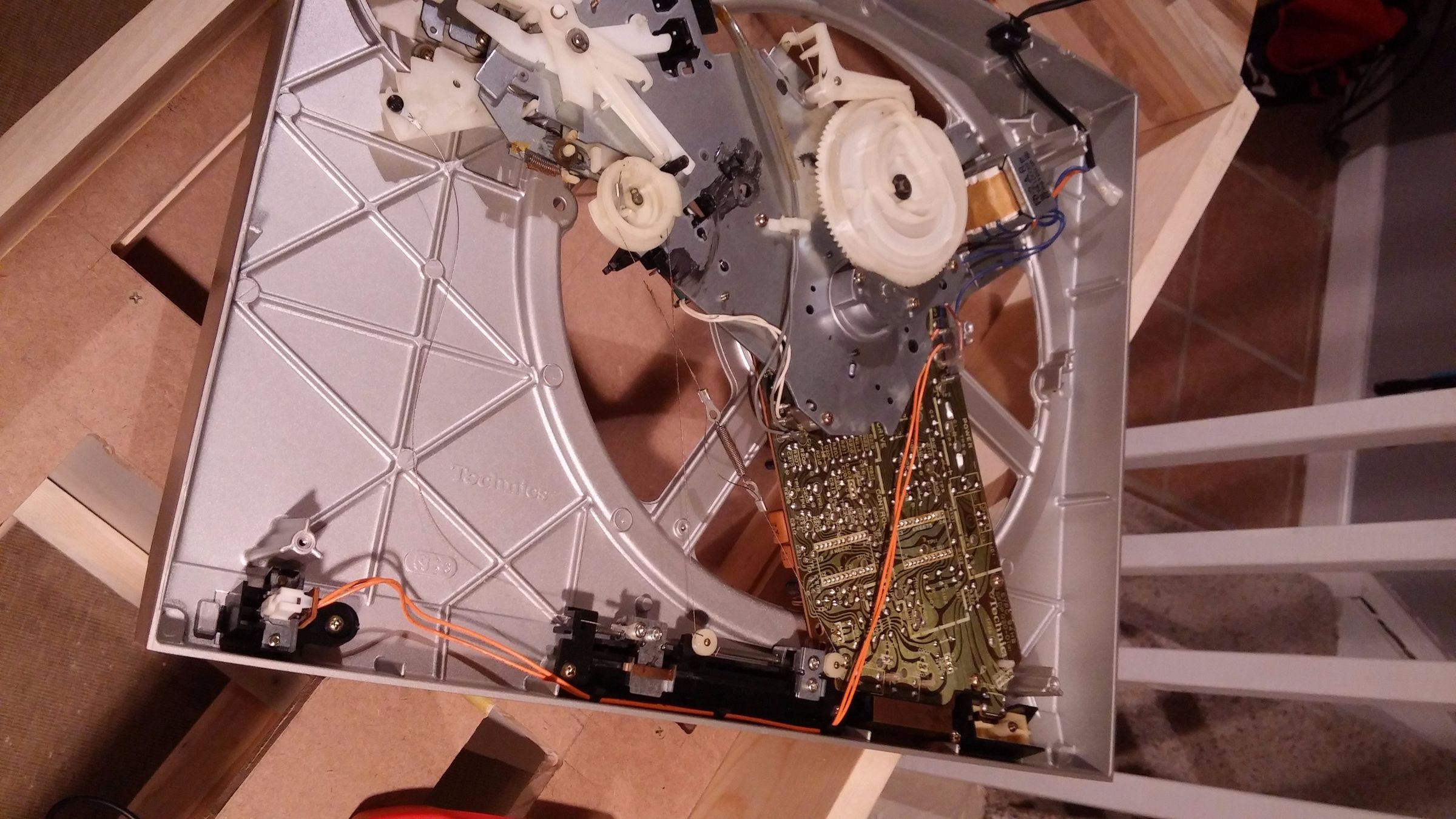 Turntable Restoration : 15 Steps (with Pictures) - Instructables