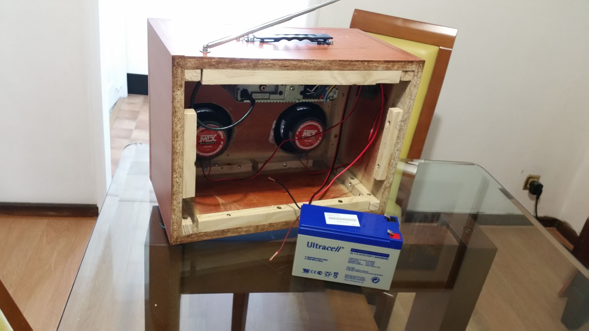 Make Your Own Boombox : 5 Steps (with Pictures) - Instructables