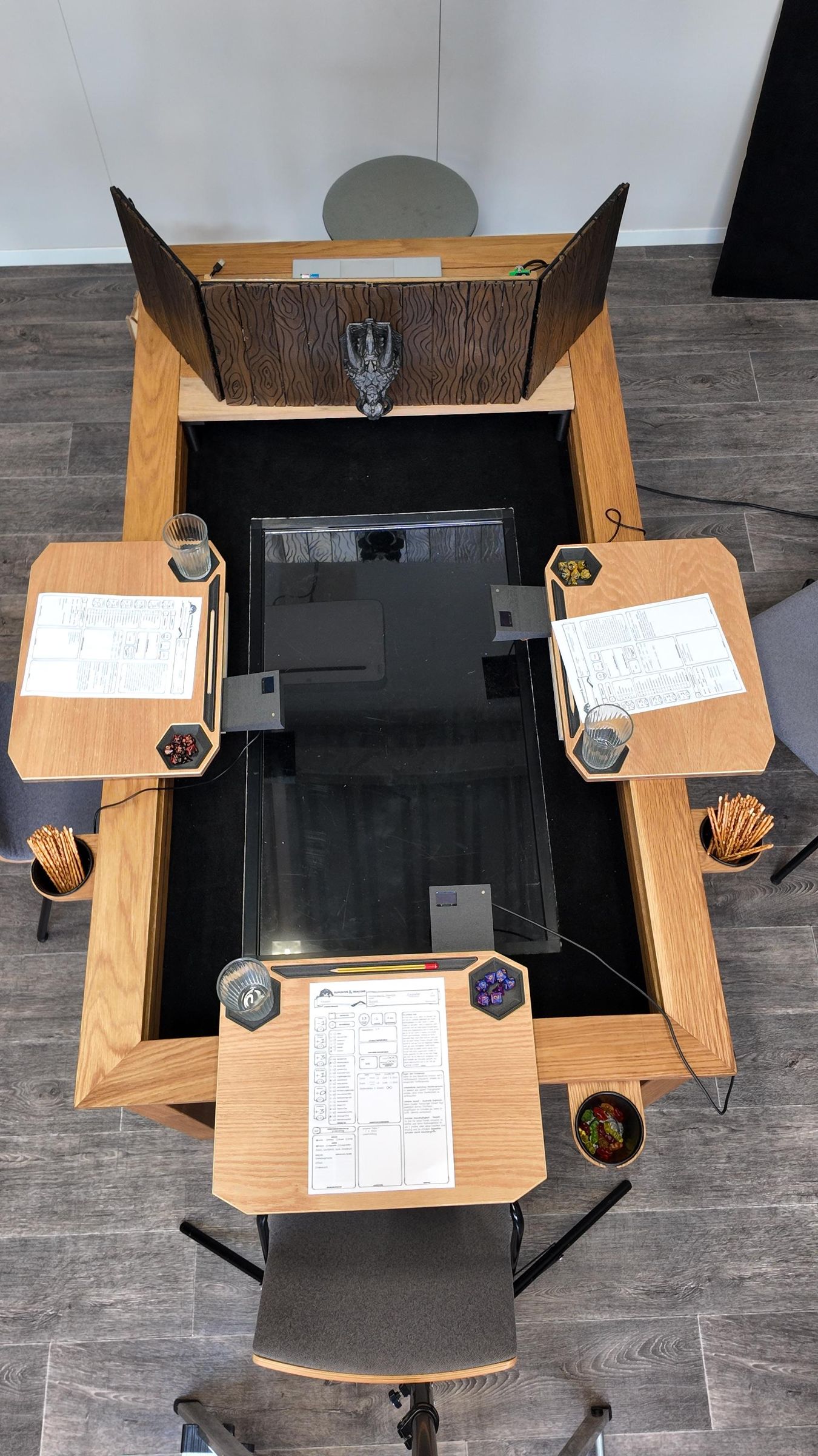 Interactive Dungeon and Dragon Table : 14 Steps (with Pictures ...