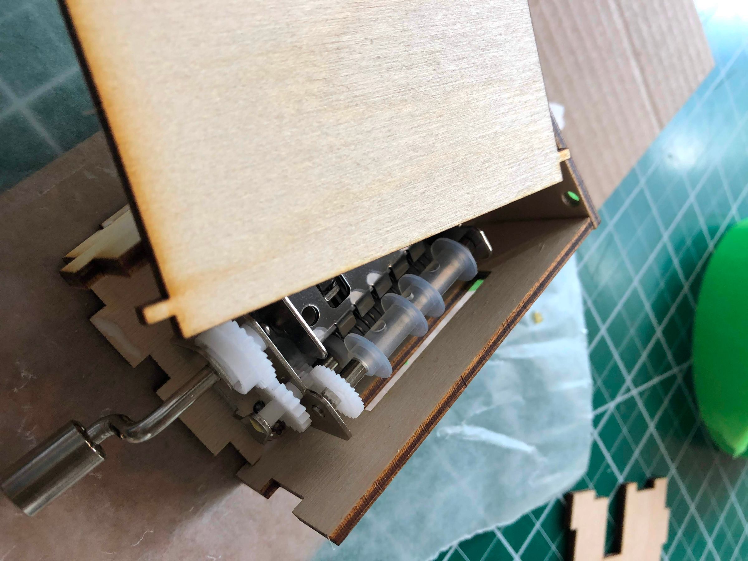 Laser Cut Music Box for Custom Composition : 6 Steps - Instructables