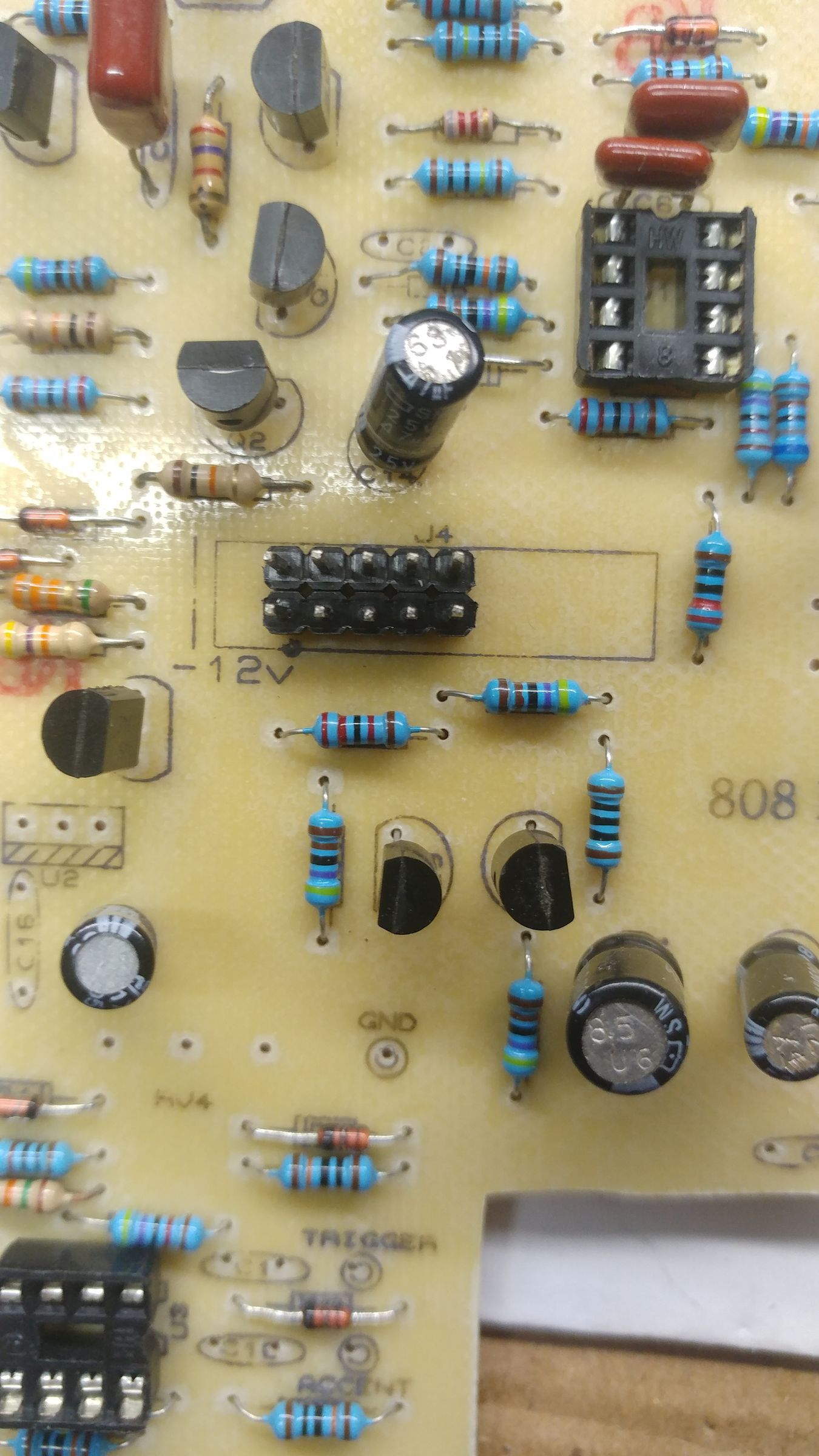 TR 808 Bass Drum. Analog Sound! : 5 Steps (with Pictures) - Instructables