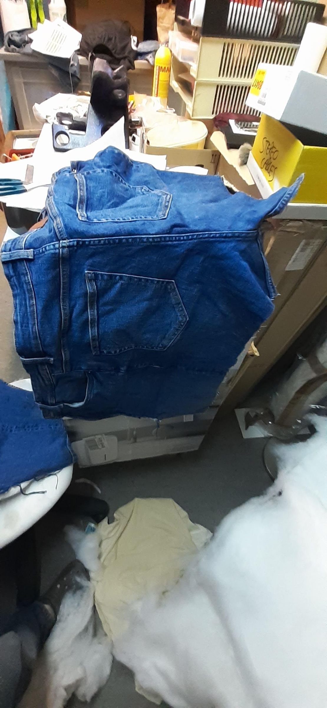 Jean Chair. : 5 Steps (with Pictures) - Instructables