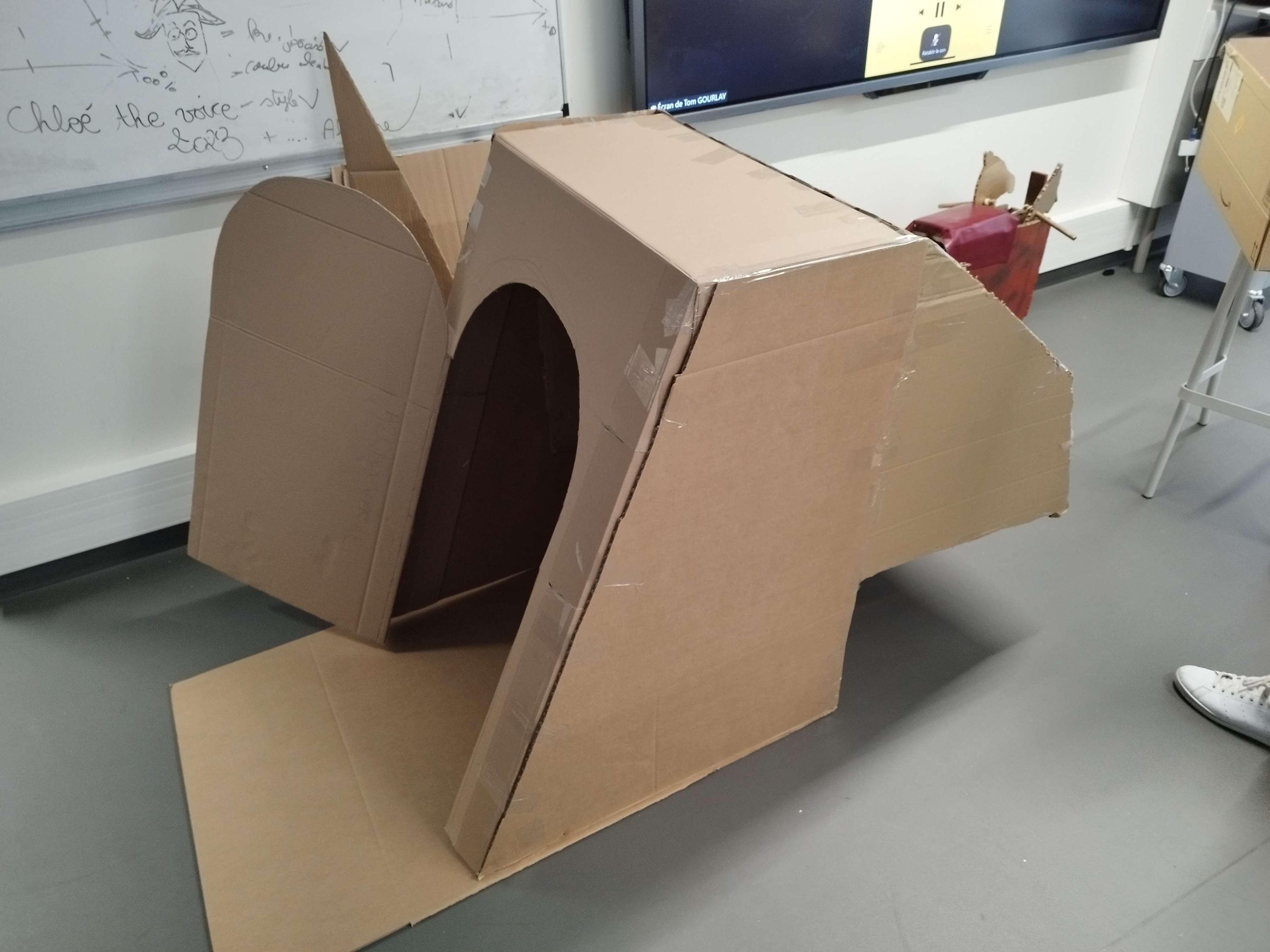 Make a Space Mecha Cow Controller for "Attack of the Bric-a-Brac" : 16 ...