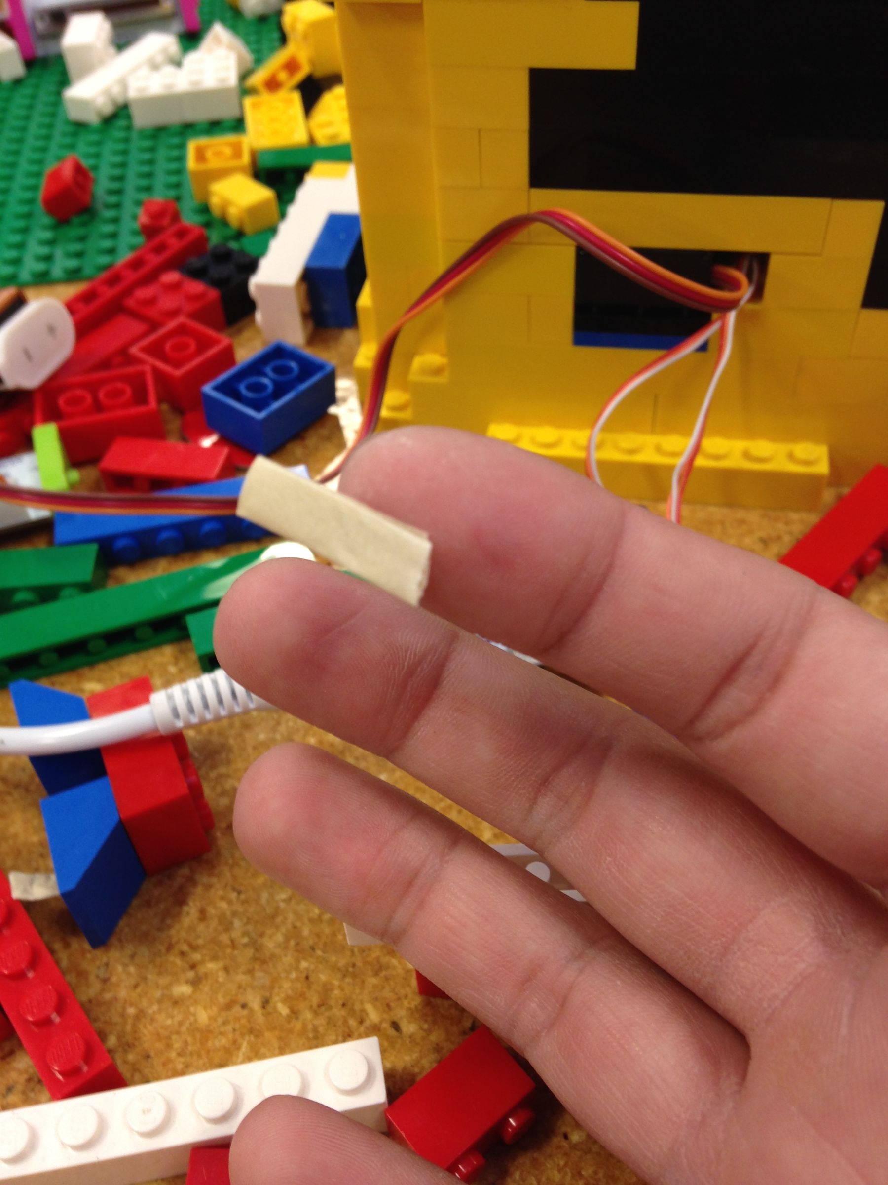 LittleBits + Lego Animated Head : 4 Steps (with Pictures) - Instructables