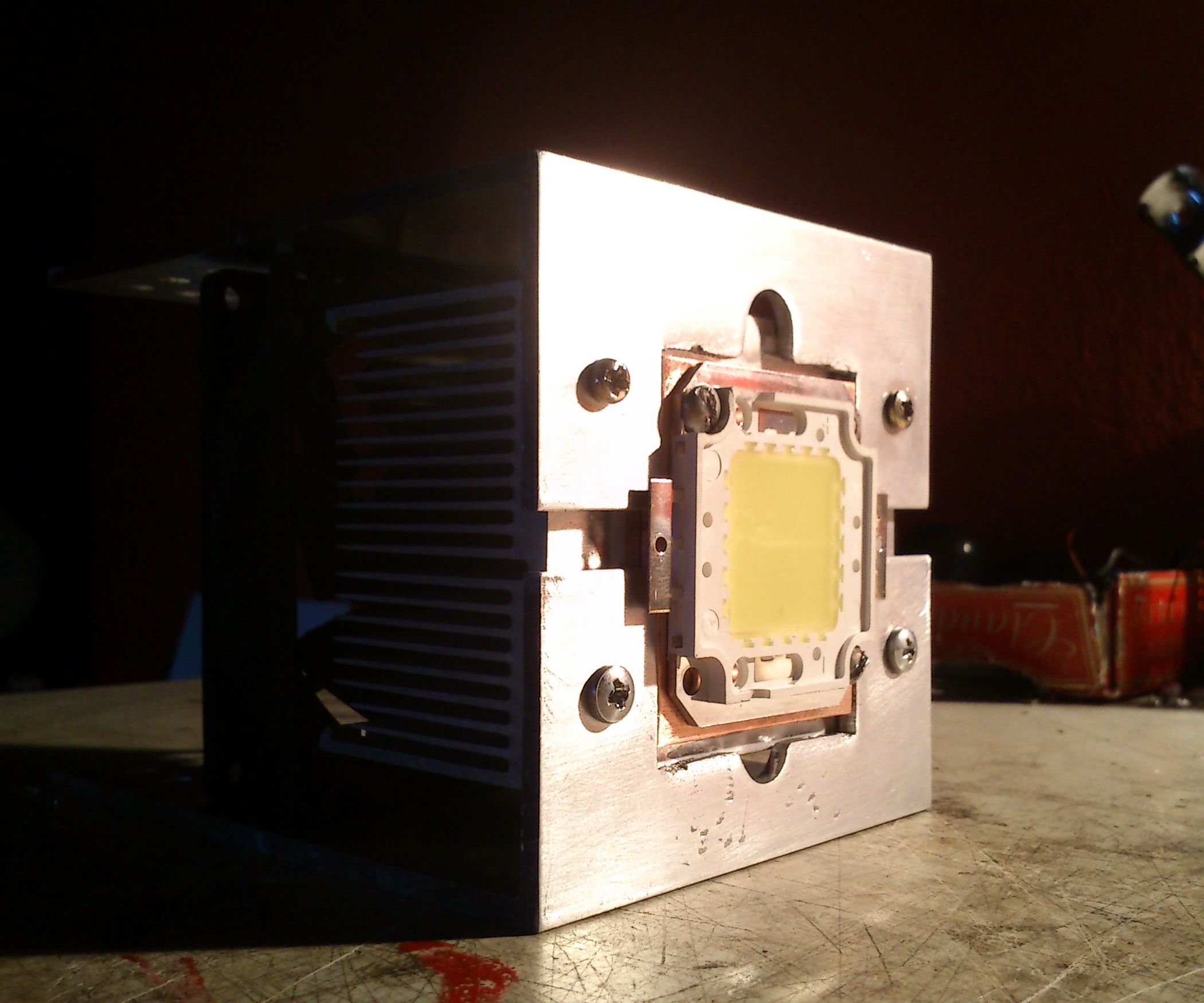 DIY : 100w Led Flashlight (with Pictures) - Instructables