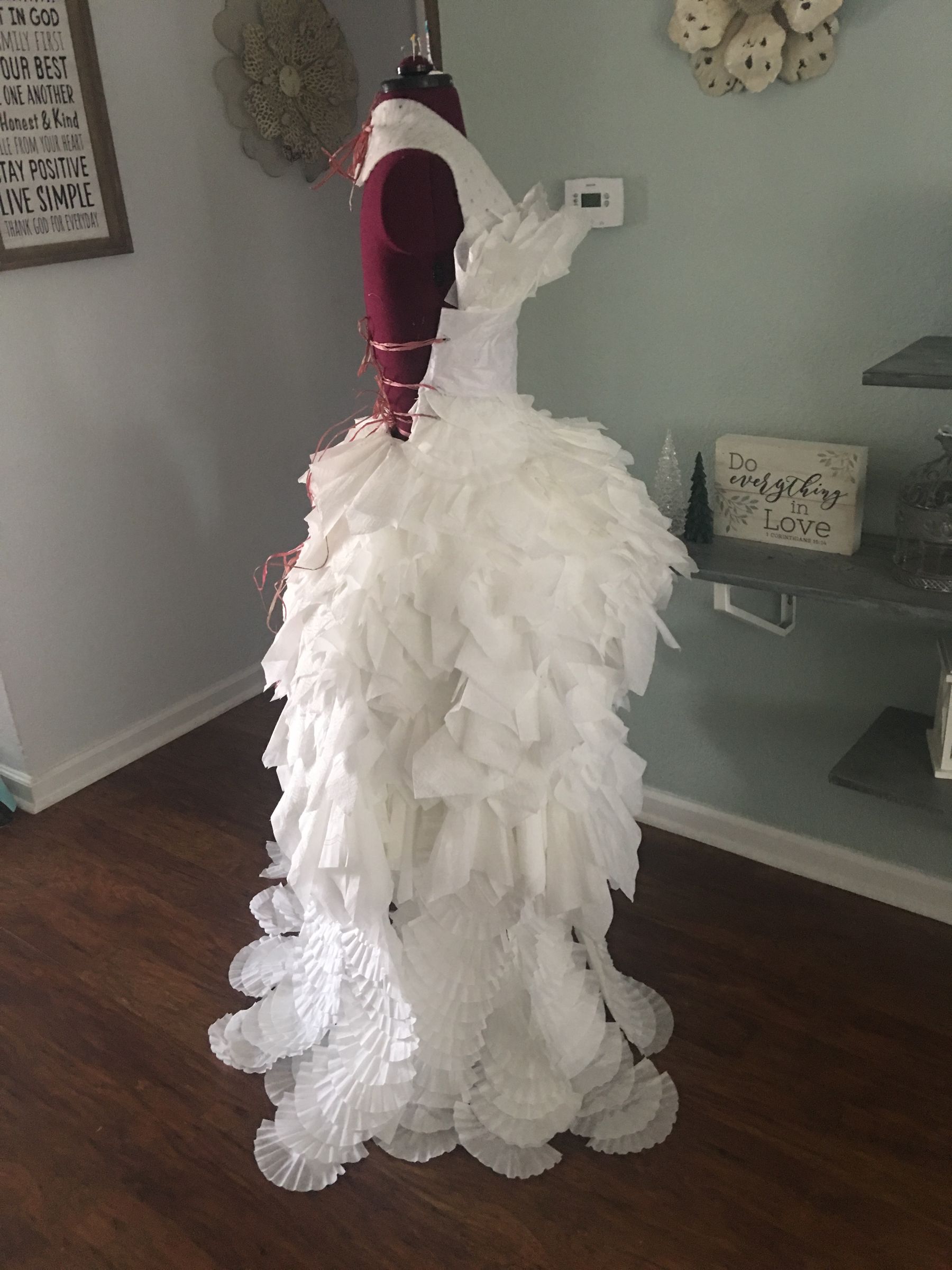 Winter Wonderland Tiered Paper Gown Dress : 21 Steps (with Pictures ...