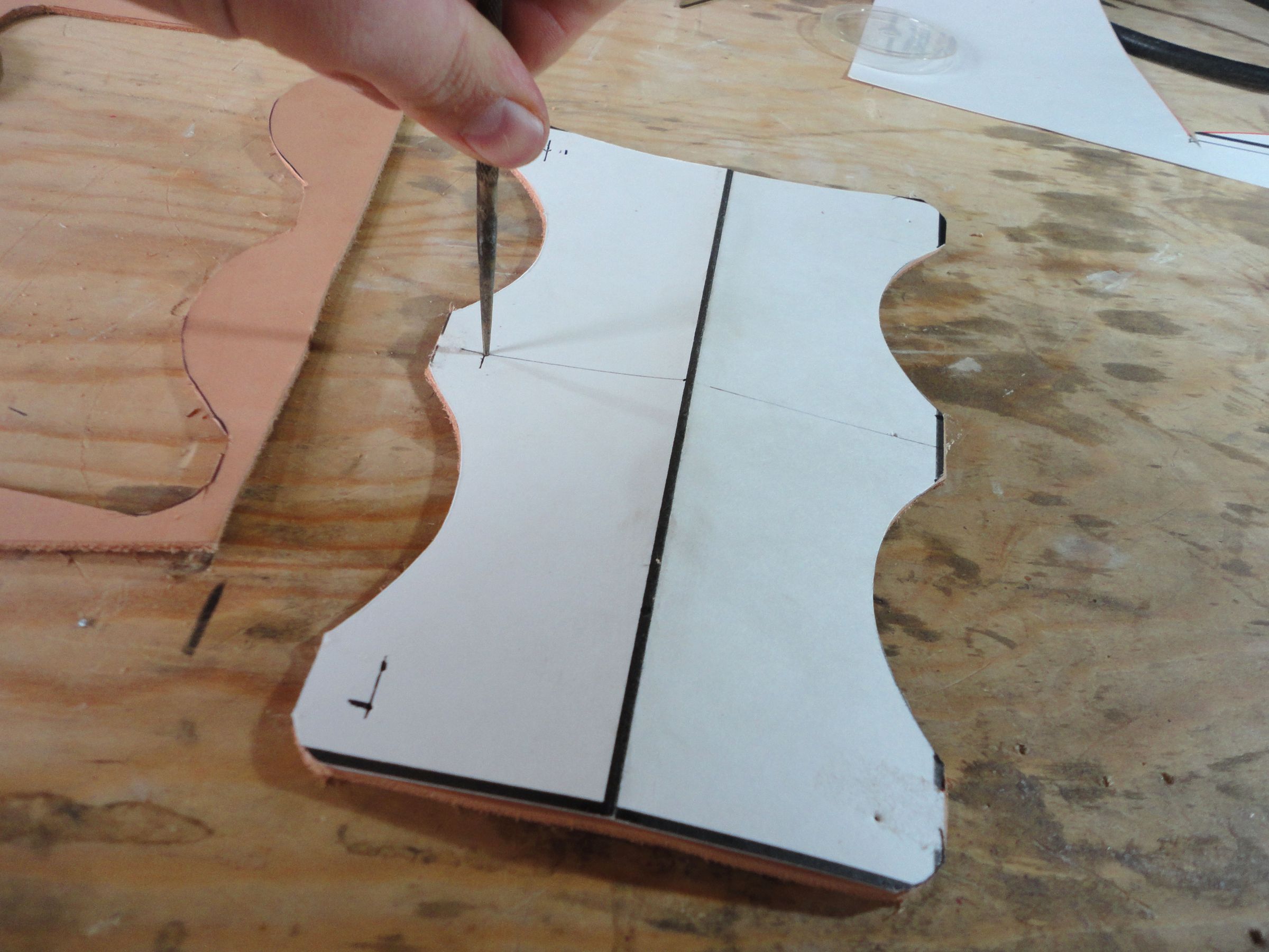 Assassin's Creed Hidden Blade - Functional Prop!! : 13 Steps (with ...