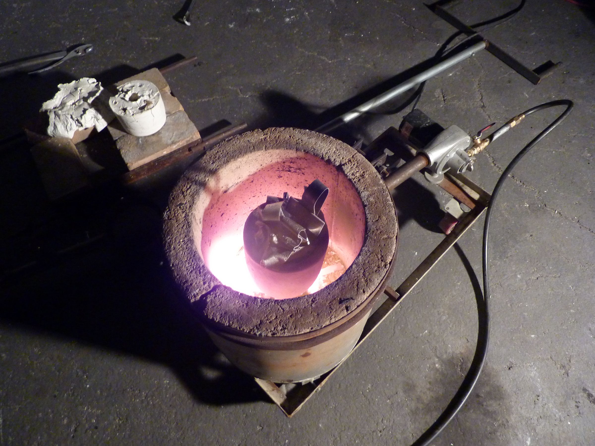 For the Wicked Love of Casting Metal : 8 Steps - Instructables