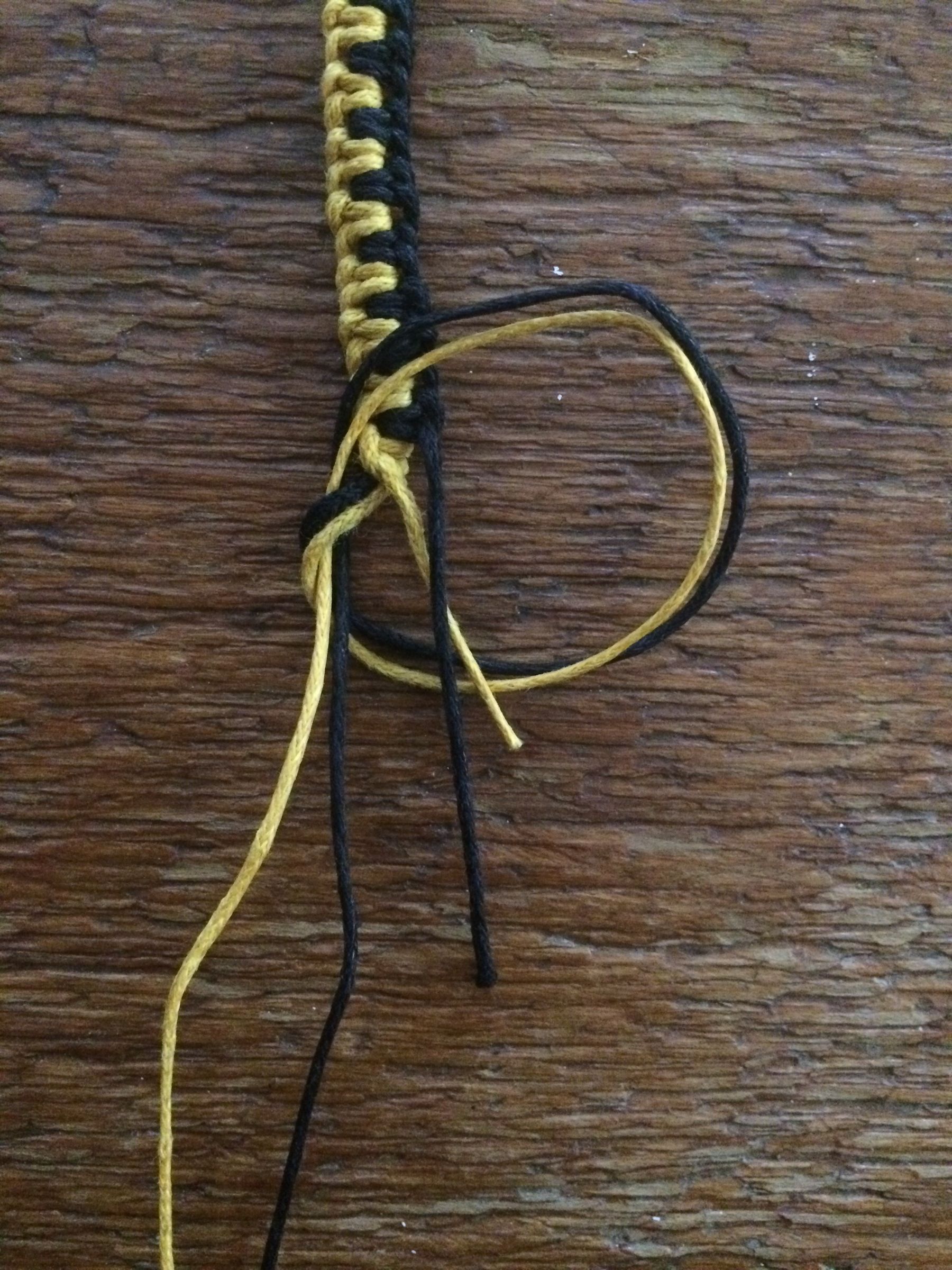 Macrame Friendship Bracelet (Tutorial) : 6 Steps (with Pictures ...