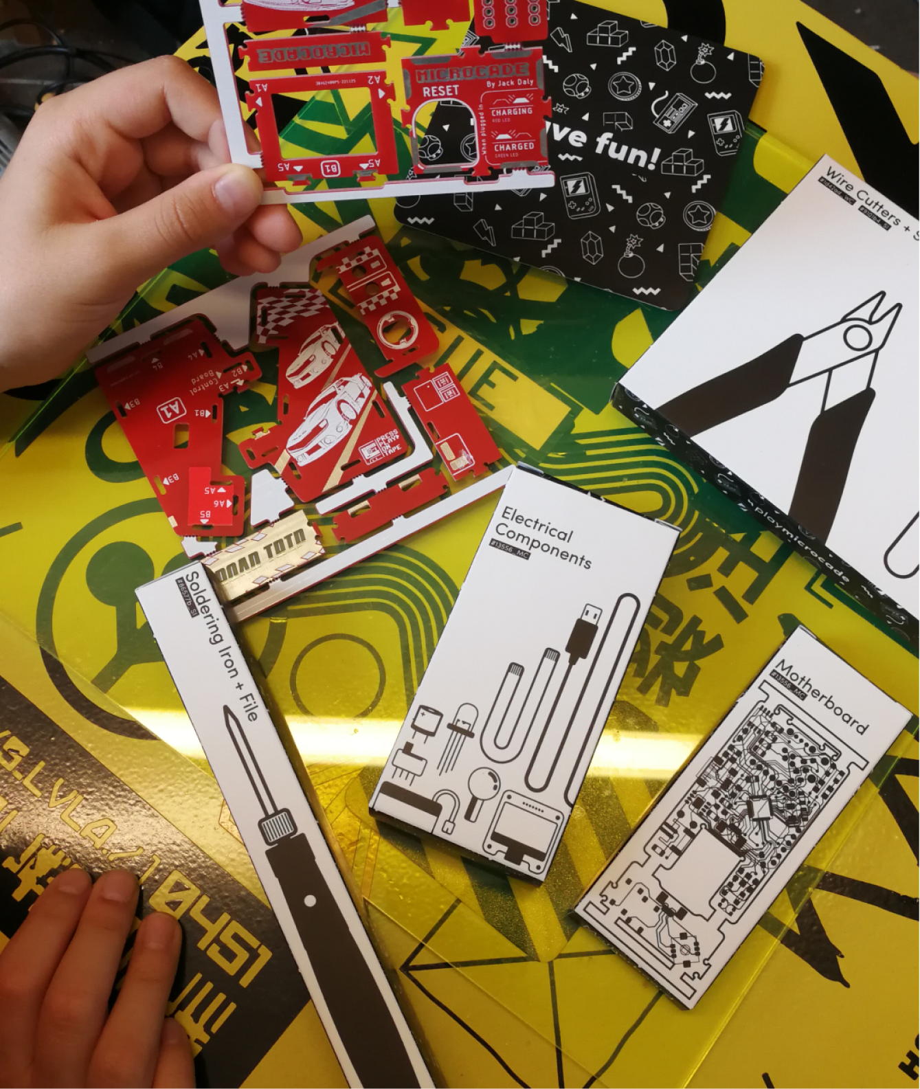 Build & Code Your Own PCB Arcade Machine - Microcade : 21 Steps ...