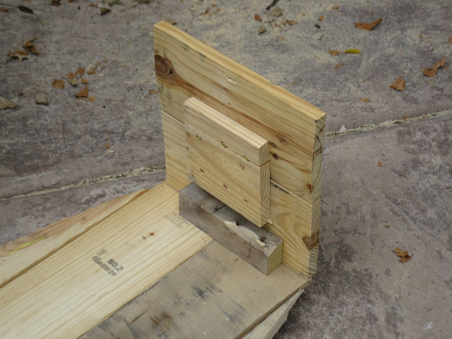 Pallet Halloween Coffin Decoration : 4 Steps (with Pictures ...