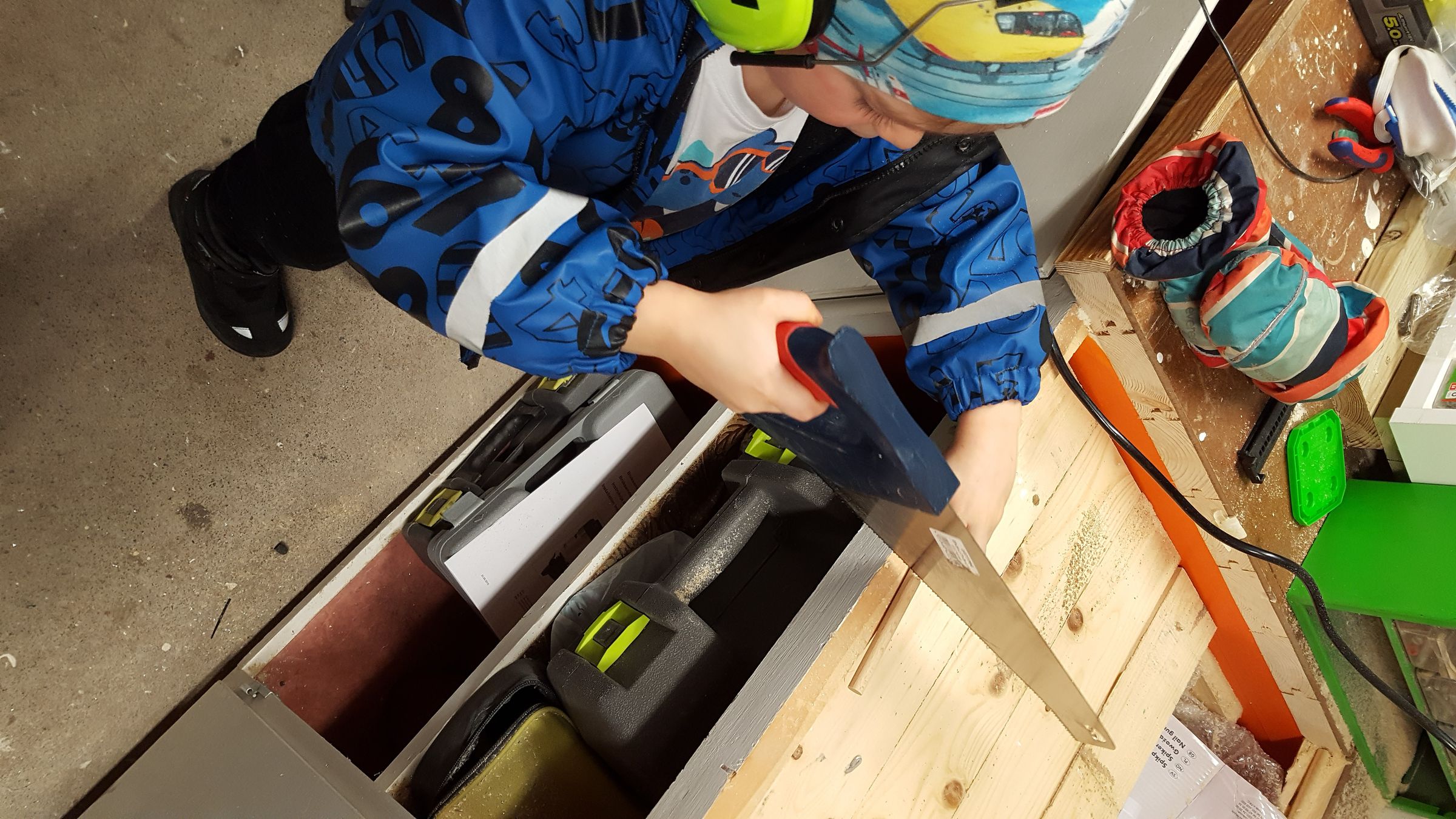 Zacks Toy Crane (with Plans) : 11 Steps (with Pictures) - Instructables