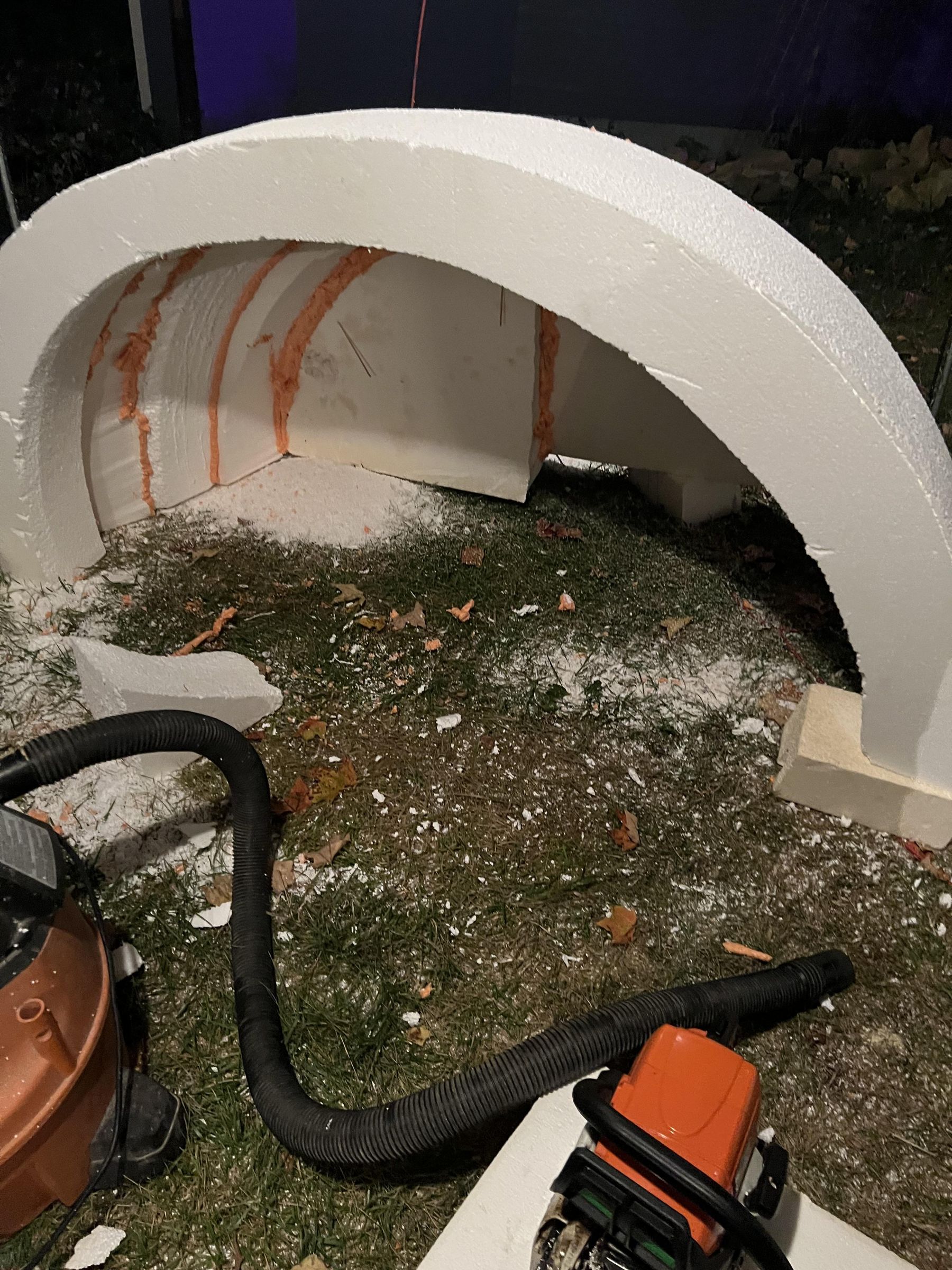 Over Sized Skeleton Breaking Out of My Home : 11 Steps (with Pictures ...