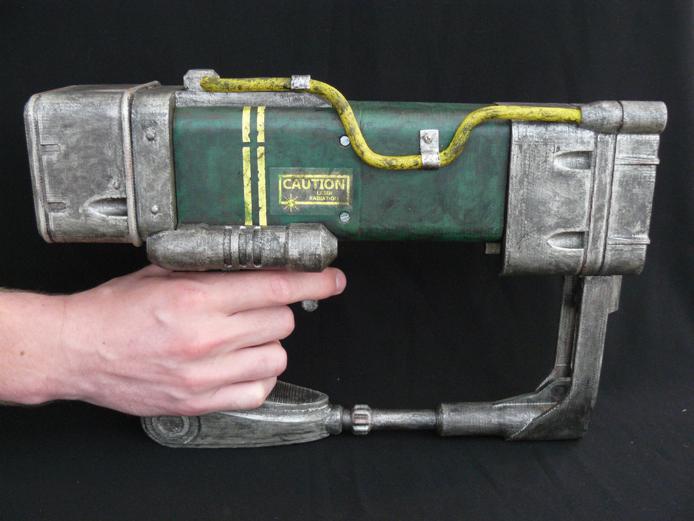 A 3D Printable AEP7 Laser Pistol (Fallout) (with Pictures) - Instructables
