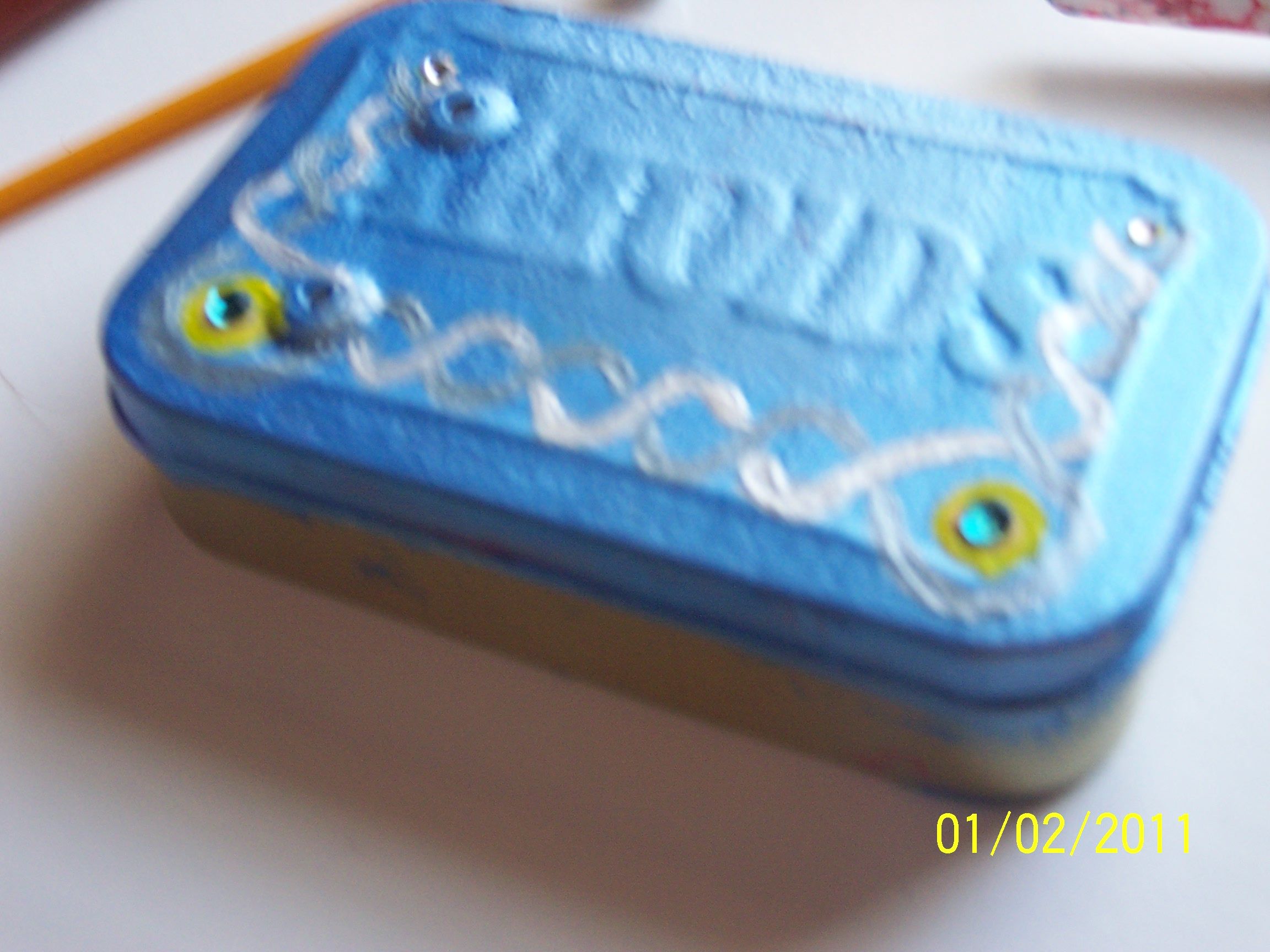 Portable Art Box : 6 Steps - Instructables