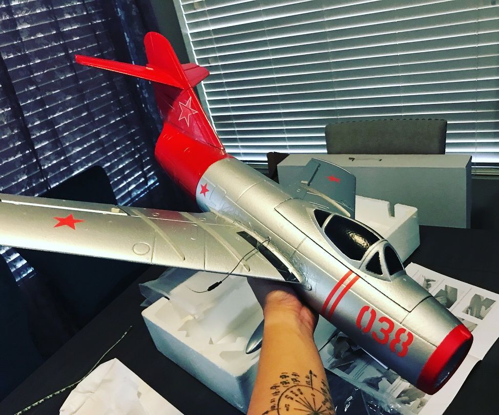 How to Assemble and Upgrade Freewing MiG-15 to 4S Power System : 7 ...