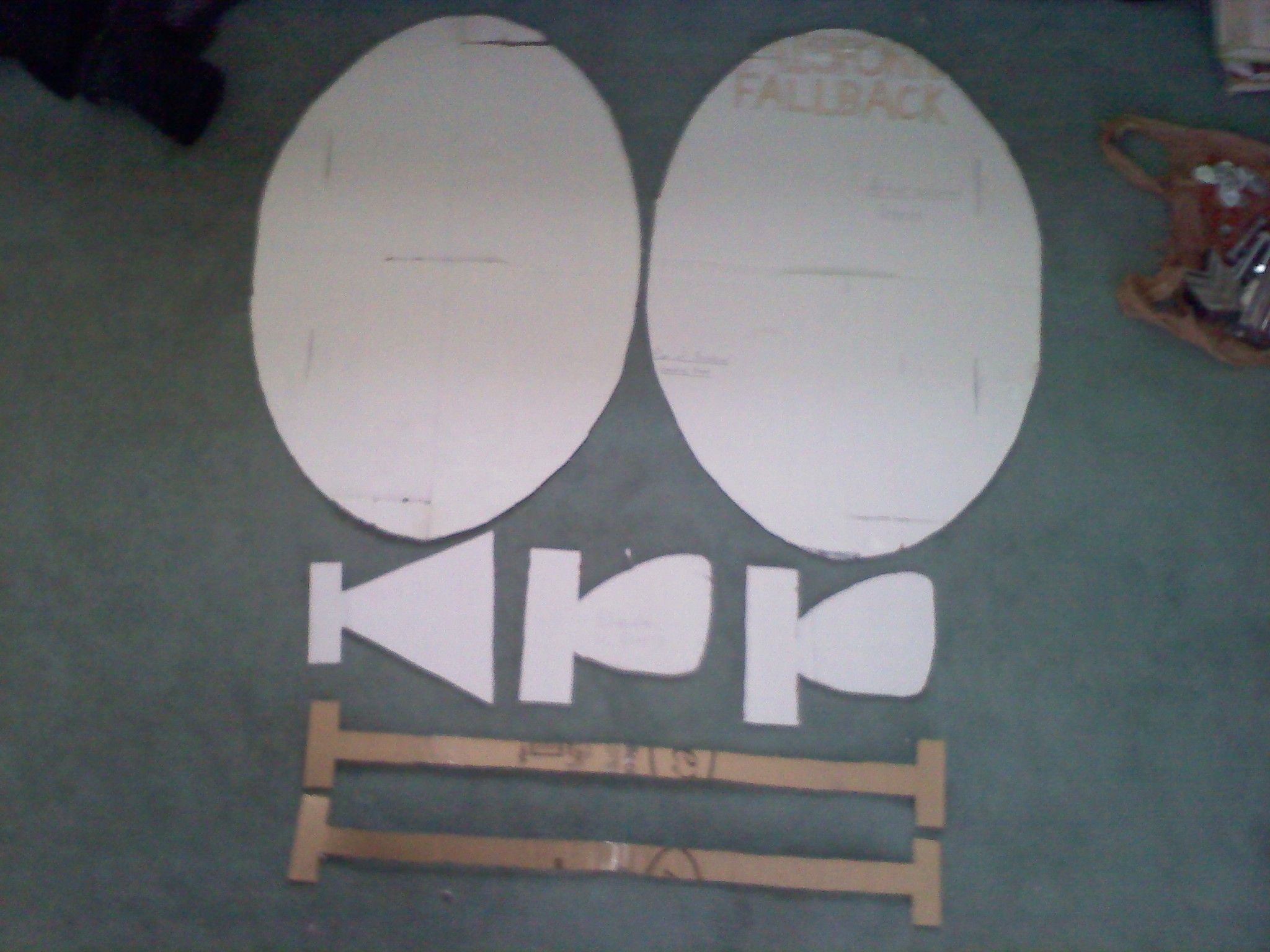 Cardboard "Dory" Costume From Finding Nemo : 8 Steps - Instructables