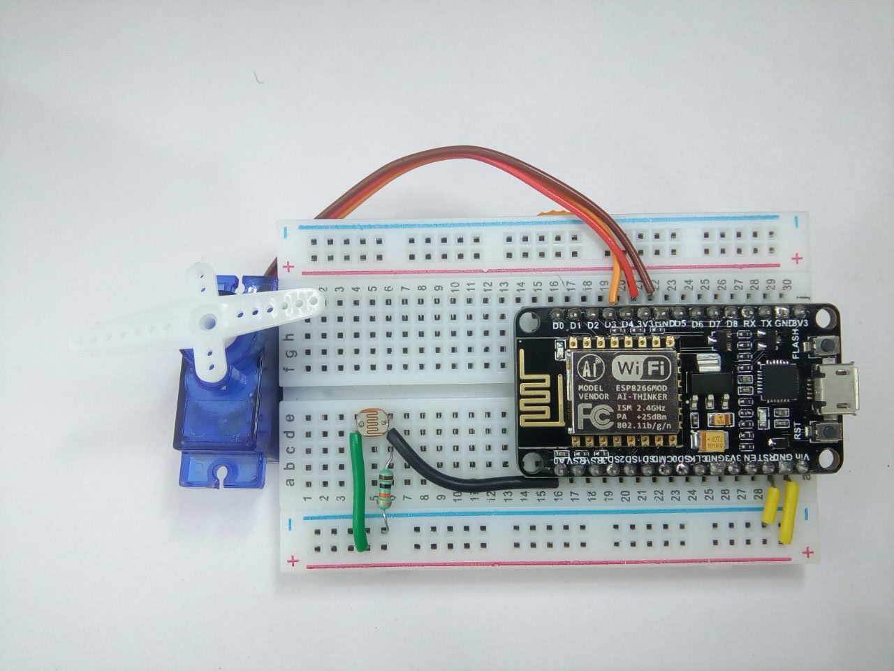 Control Servo Using LDR With NodeMCU : 4 Steps (with Pictures ...