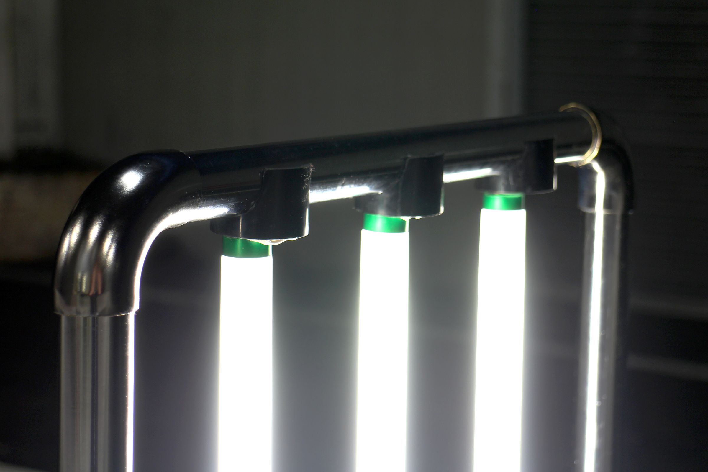 Fluorescent Tube Floor Lamp : 26 Steps (with Pictures) - Instructables