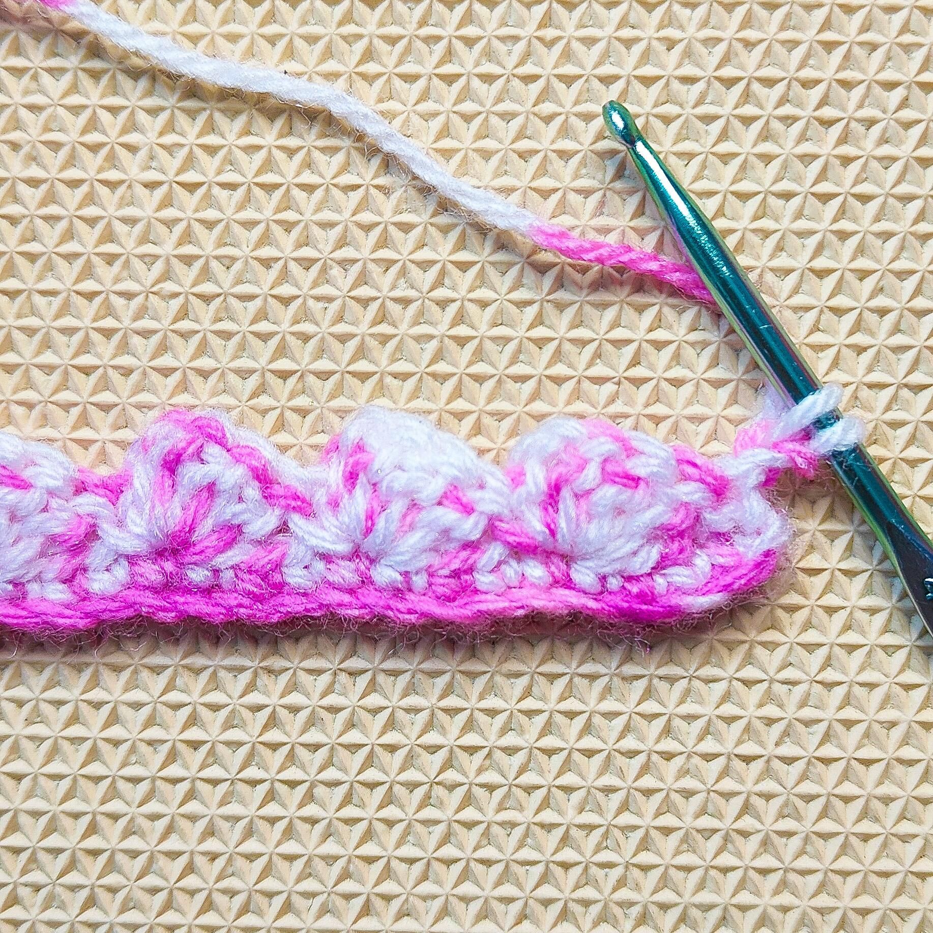 Easiest One Row Repeat Crochet Scarf Pattern : 6 Steps (with Pictures ...