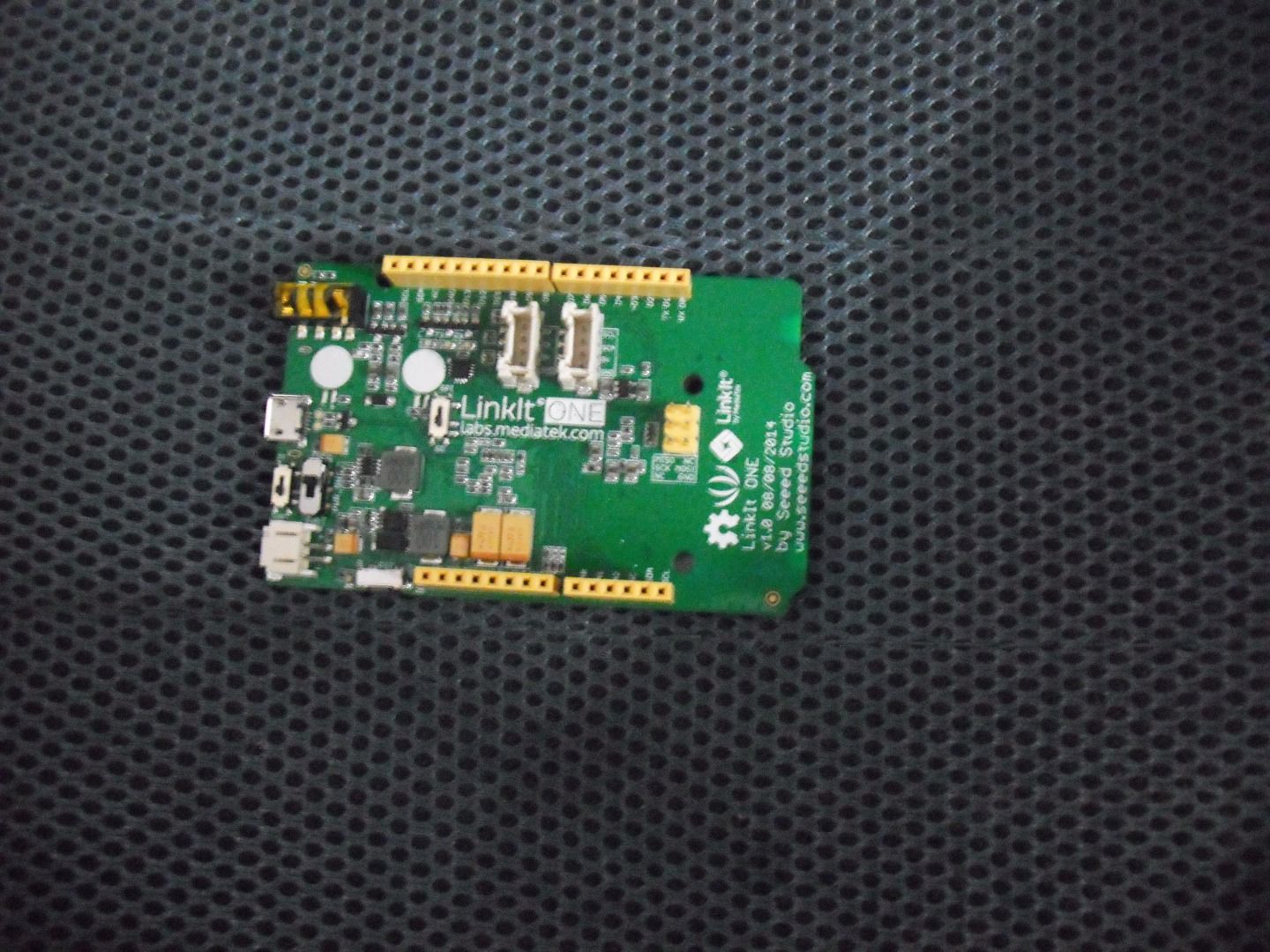 Linkit ONE : Battery Recharging and Power Check : 4 Steps - Instructables